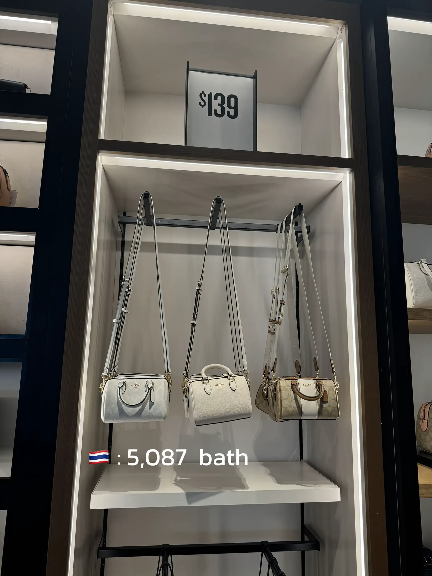 พาส่อง Coach Outlet 🛍️💸 @ Norfolk Premium Outlets | แกลเลอรีที่โพสต์โดย ...