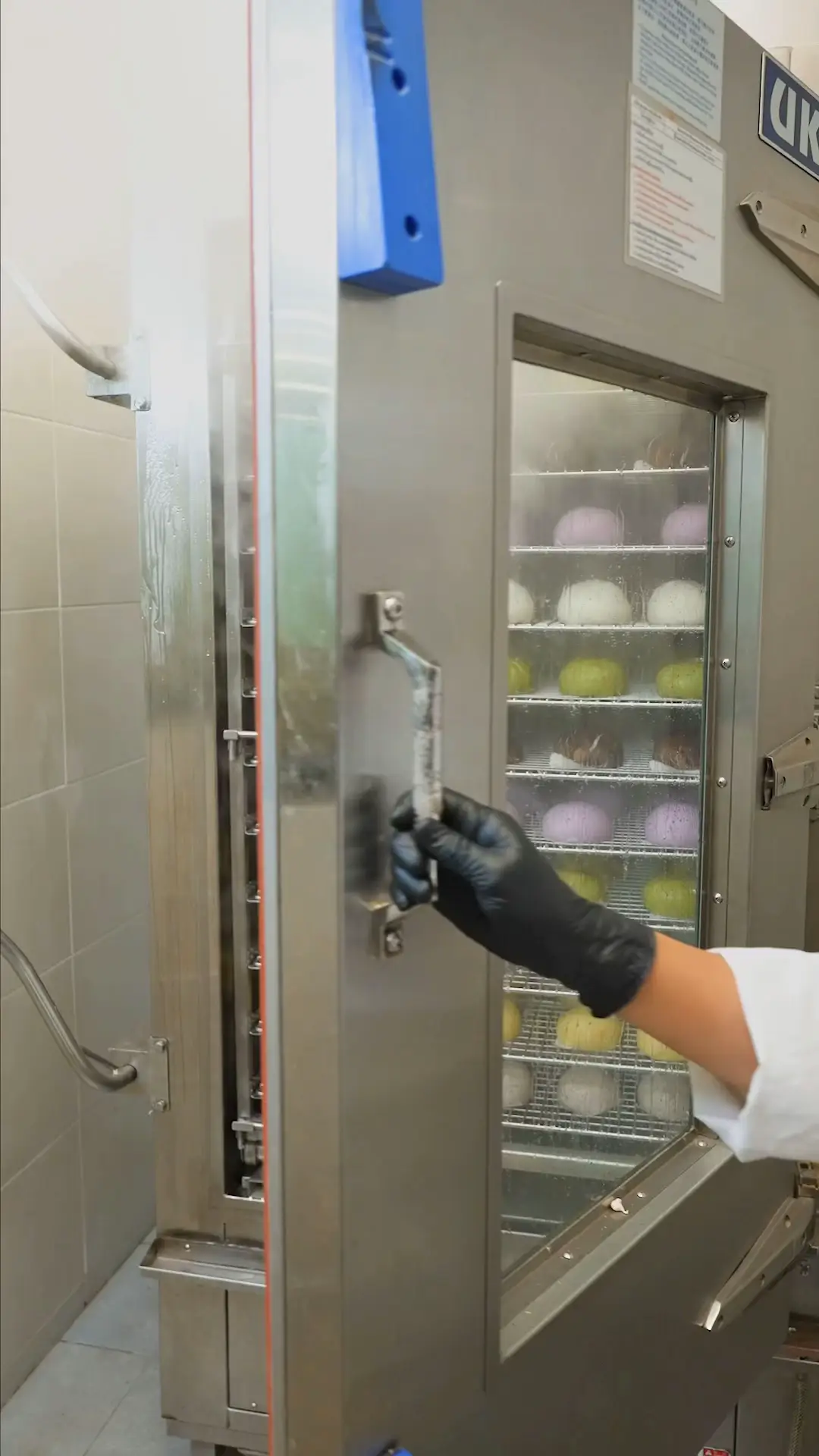 ซาลาเปาไส้โคตรเยอะ ราคาดีมาก อร่อยด้วย | วิดีโอที่เผยแพร่โดย @Boy CookClick | Lemon8