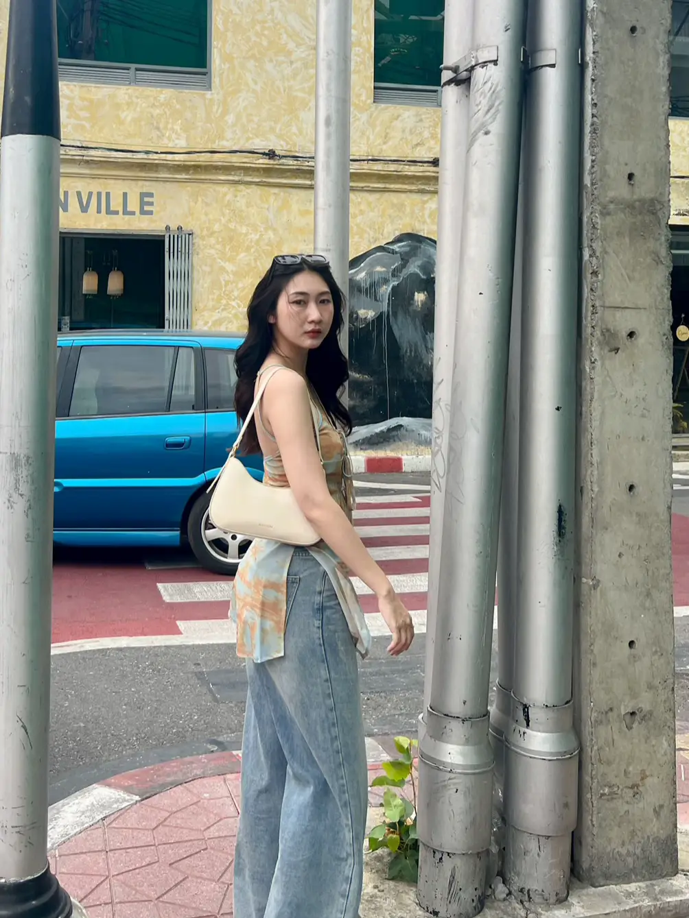 OOTD ย่านพระนคร | แกลเลอรีที่โพสต์โดย G__gubgib♡.°⑅ | Lemon8