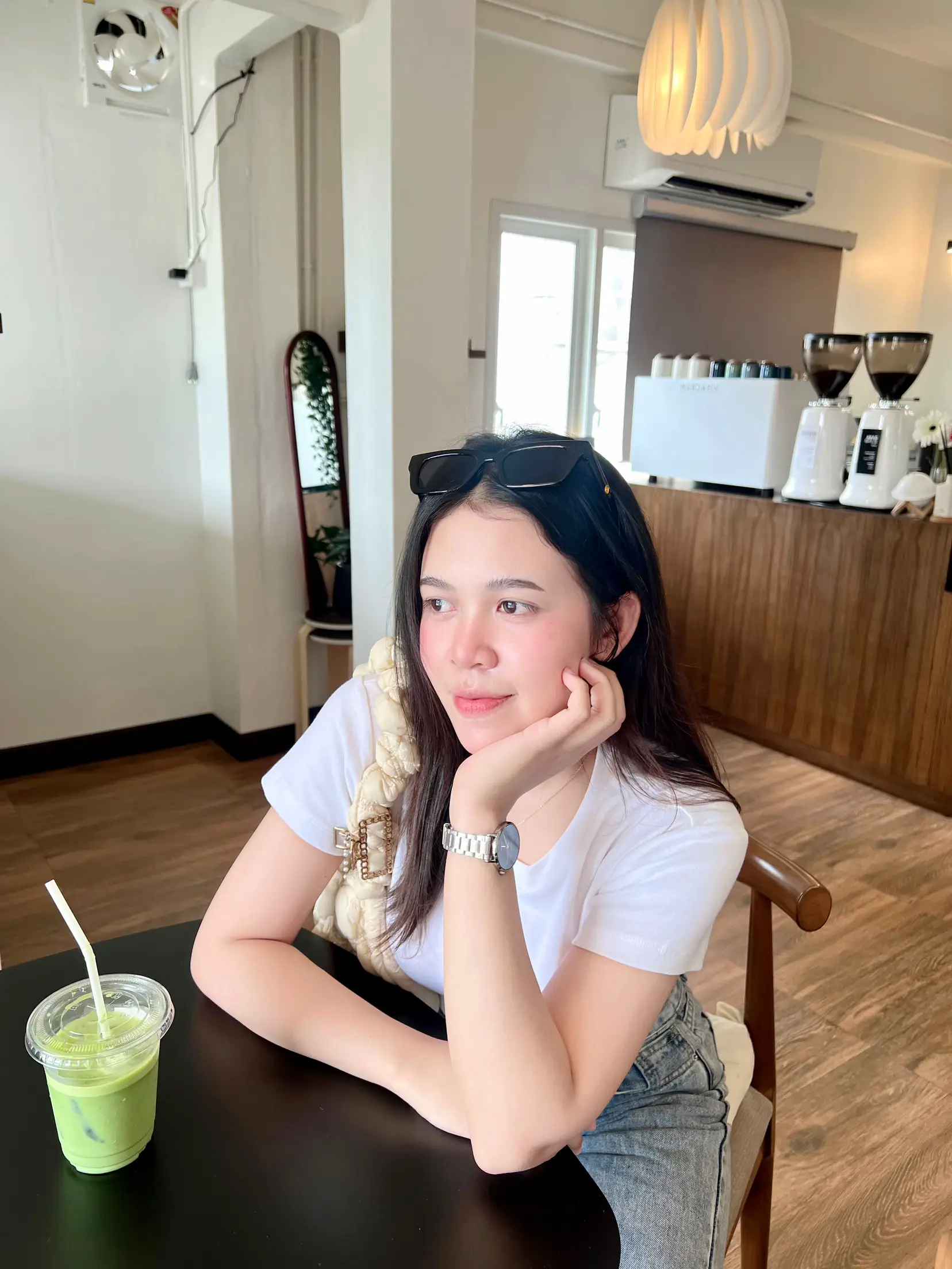 เทรนด์เสื้อยืดกางเกงยีนส์ | แกลเลอรีที่โพสต์โดย 𝑱𝒊𝒓𝒂𝒘𝒂𝒏シ | Lemon8