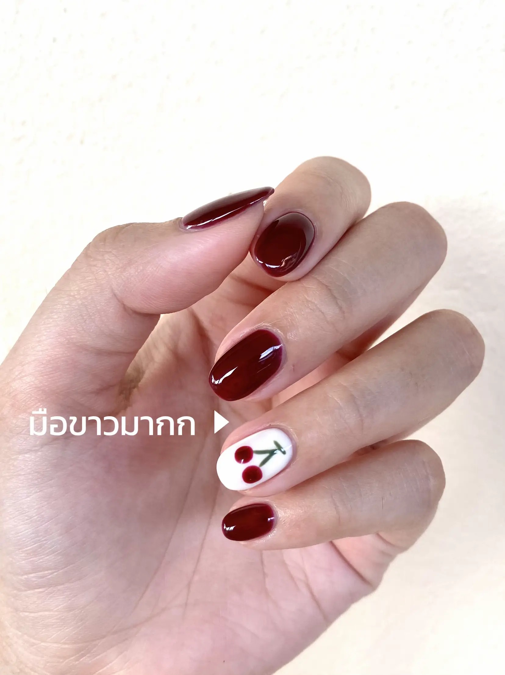 เล็บแดงไปรับอังเปา💅🧧 | แกลเลอรีที่โพสต์โดย เตยสตอรี่🦖 | Lemon8