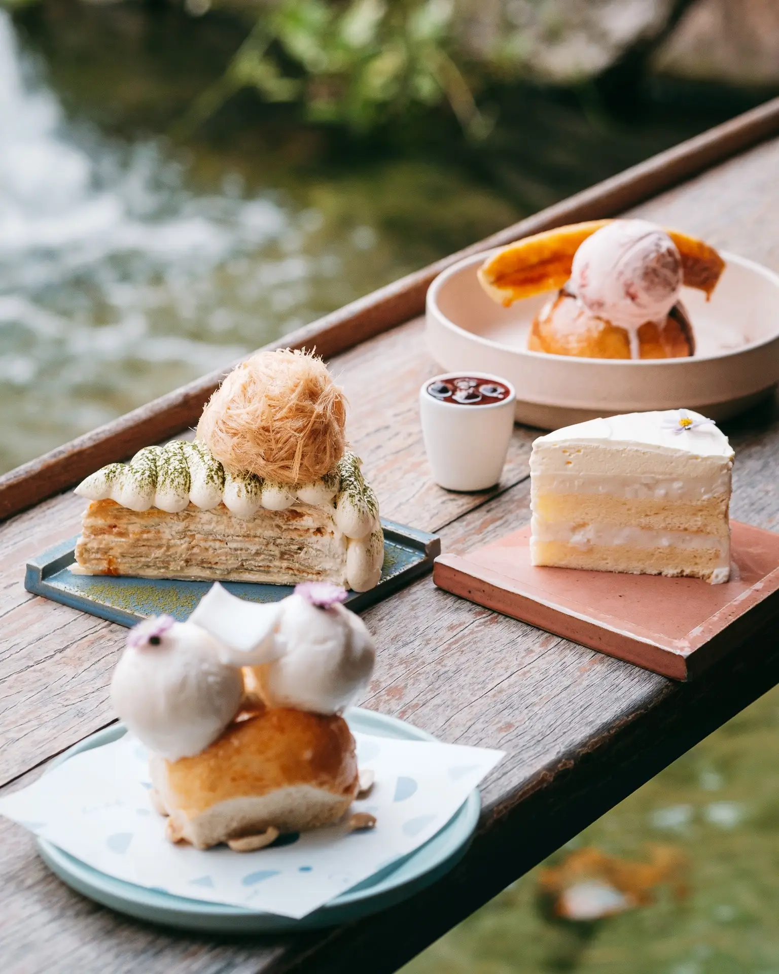 Chirp cafe & chat space อยุธยา ต้อนรับเทศกาลแห่งความสุข | แกลเลอรีที่ ...