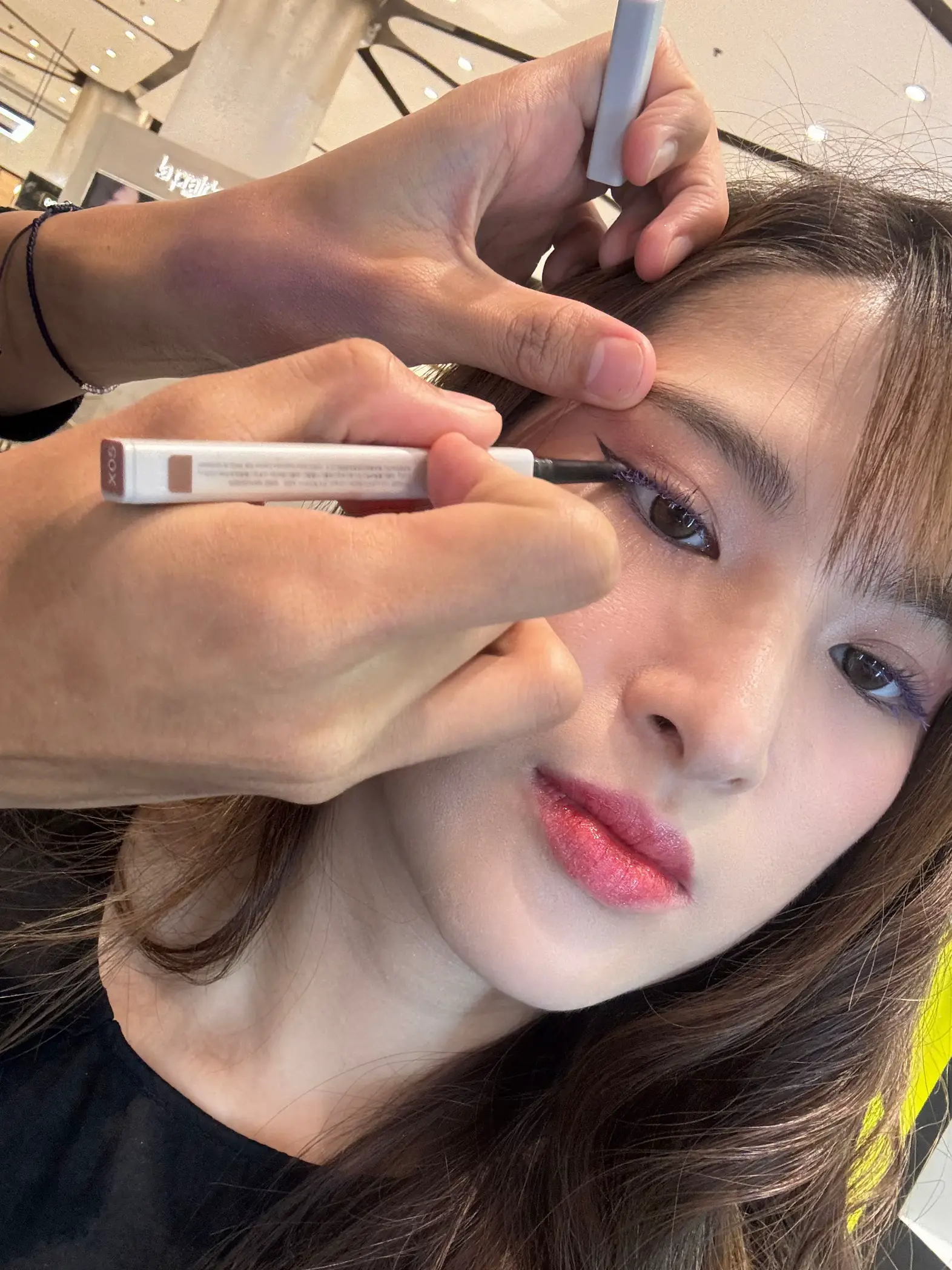 ไปแต่งหน้าฟรีที่ THREE เทรนด์ใหม่จากญี่ปุ่น🖤 | แกลเลอรีที่โพสต์โดย cinearism💀 | Lemon8