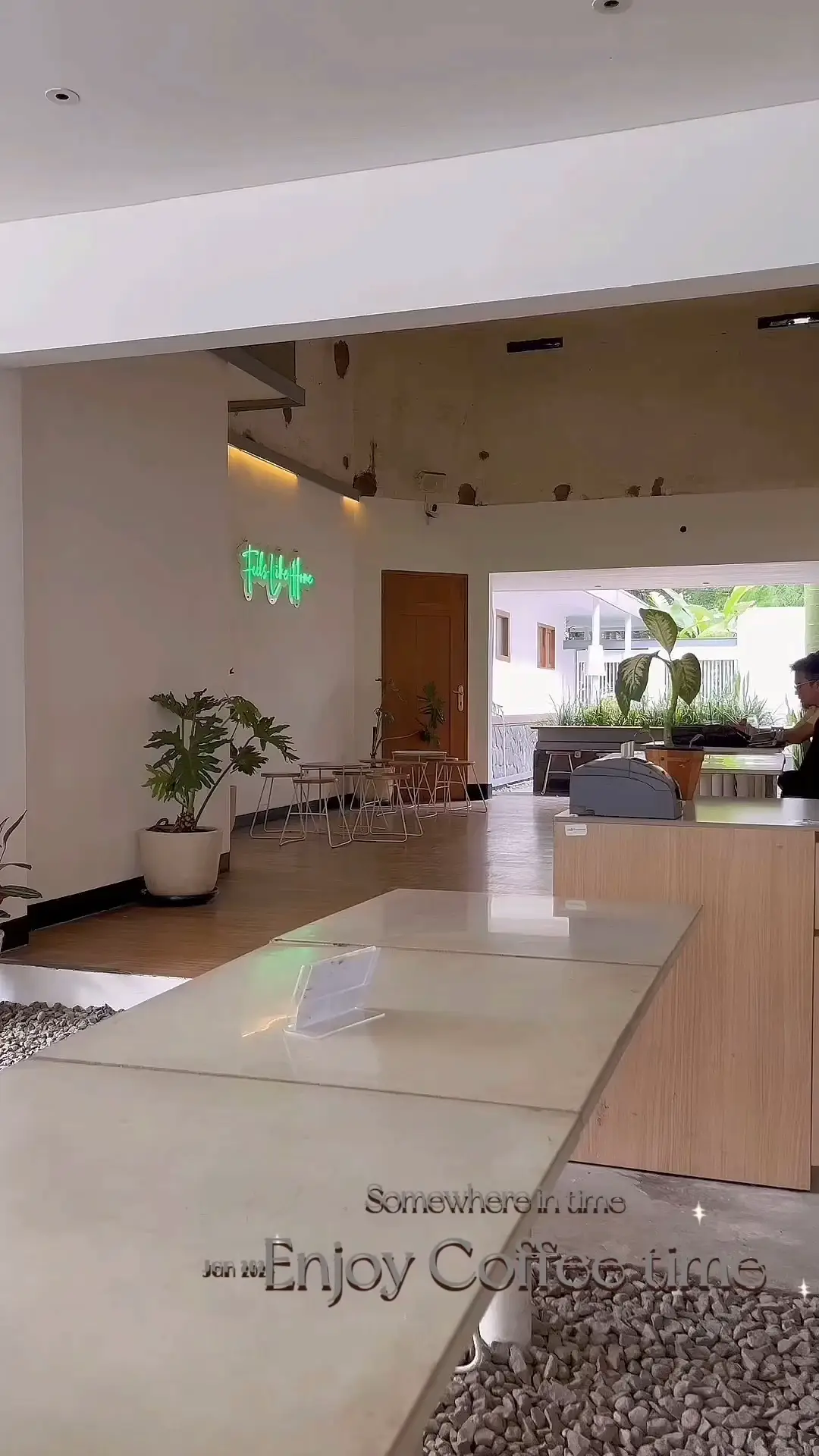 COFFEE TIME 🍮☕️ | Video dipublikasikan oleh Narrana_31 | Lemon8