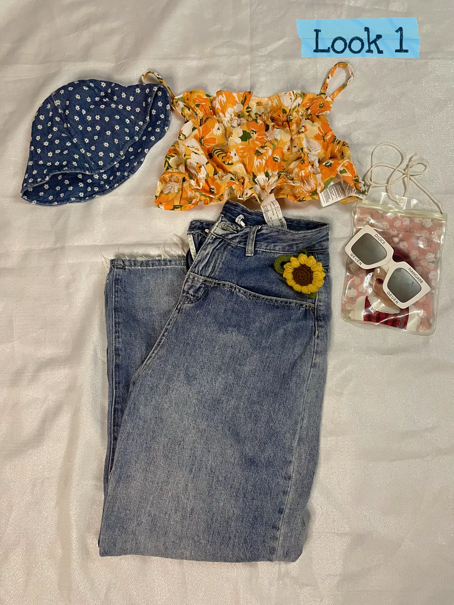 Outfit Songkran day 6 look 💦🔫 | แกลเลอรีที่โพสต์โดย Mittira.Twn💕 | Lemon8