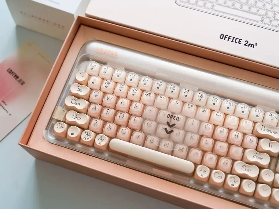 คีย์บอร์ดสีรองพื้น ปุ่ม DOT น่ารักๆ🌨️ | แกลเลอรีที่โพสต์โดย 𝙲𝚑𝚒𝚗𝚐𝚐𝚐 | Lemon8