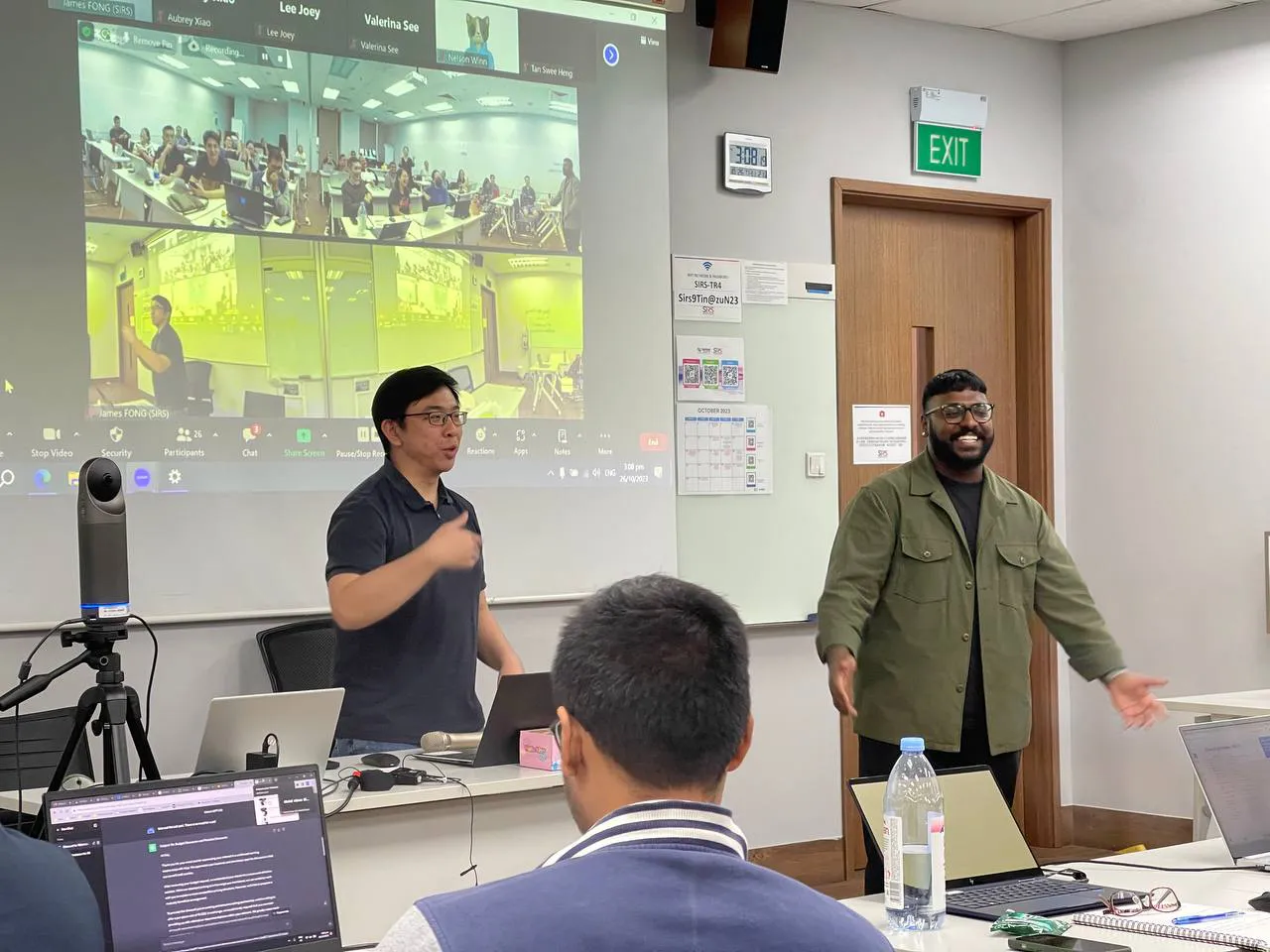 Check out our very first IRL Amazon workshop 📚 | Gallery posted by ...