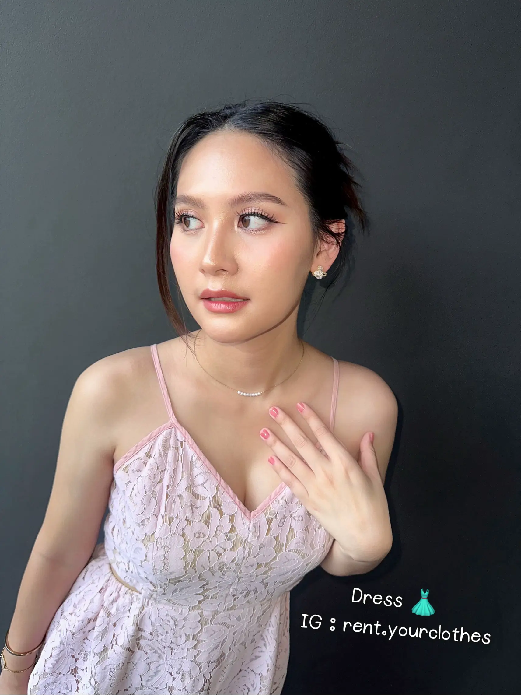 แจกพิกัด แต่งหน้า ทำผม + เช่าชุดออกงาน 👗💖👠 | แกลเลอรีที่โพสต์โดย Painckk ‎♡ യ 🥞 | Lemon8