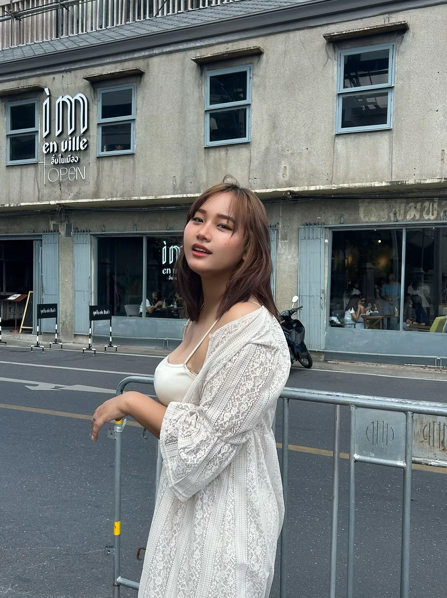 Im En Ville “อิ่มในเมือง” | ย่านพระนคร 🏛️ | แกลเลอรีที่โพสต์โดย 𝐏𝐫𝐚𝐞.𝐰𝐚🌈 | Lemon8