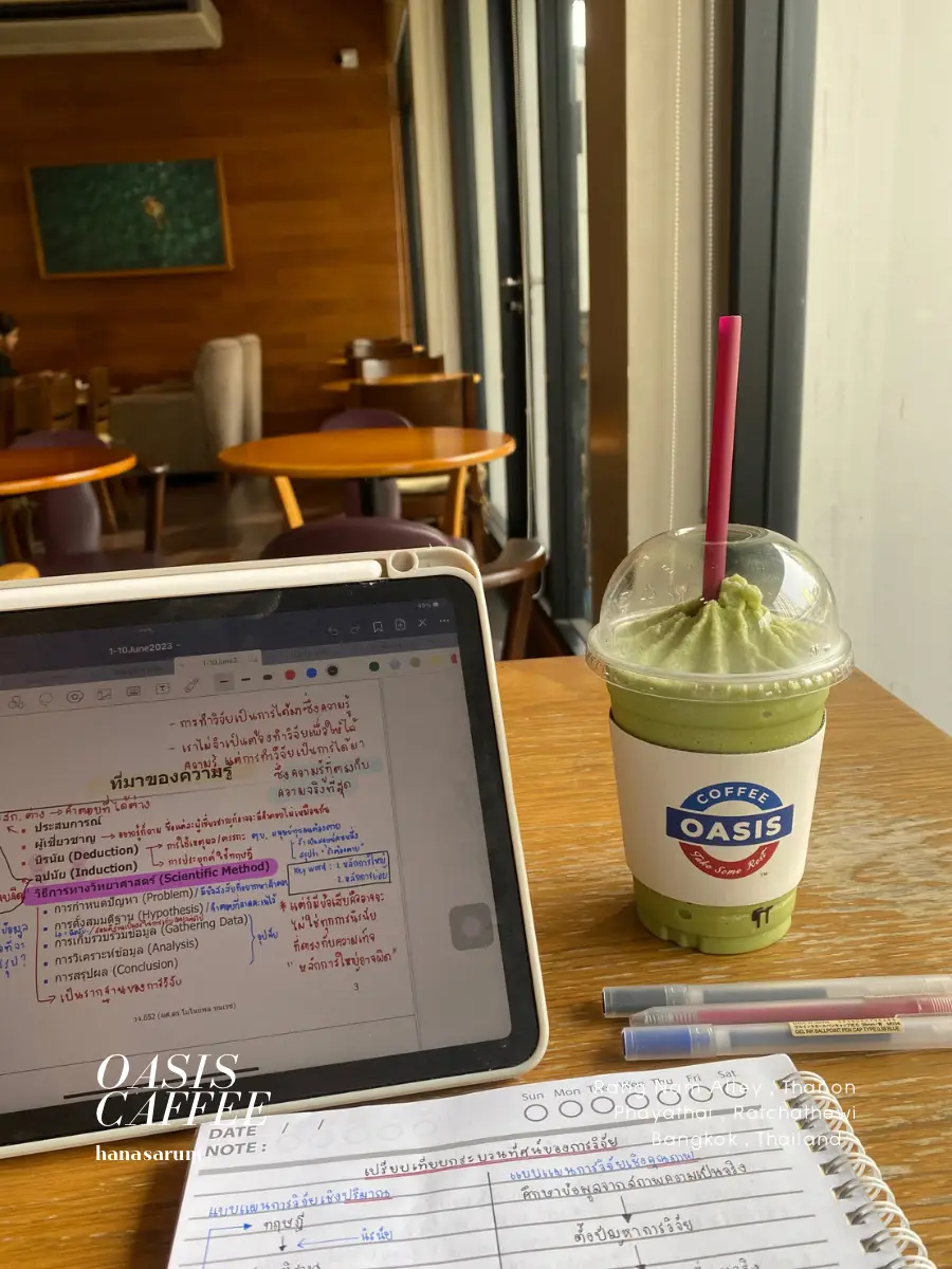 คาเฟ่นั่งทำงานย่านอนุเสาวรีย์ชัยสมรภูมิ : oasis coffee ☕️ | แกลเลอรีที่โพสต์โดย hanasarum | Lemon8