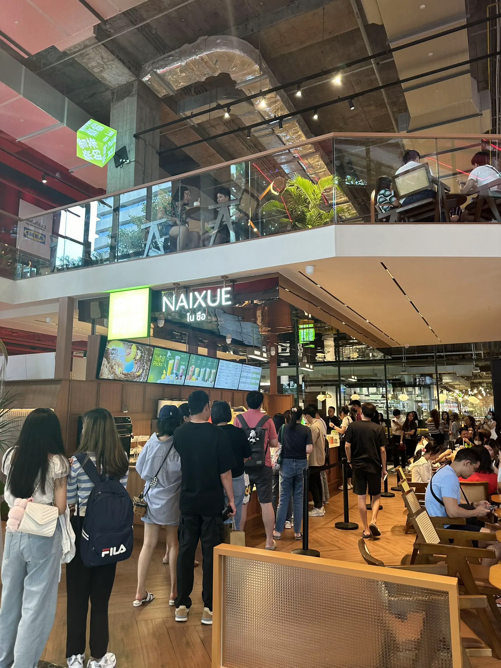 NAIXUE ร้านชาชื่อดังจากจีน มาเปิดสาขาแรกในไทยที่ Emsphere | แกลเลอรีที่โพสต์โดย ♡ MANOW ♡ | Lemon8