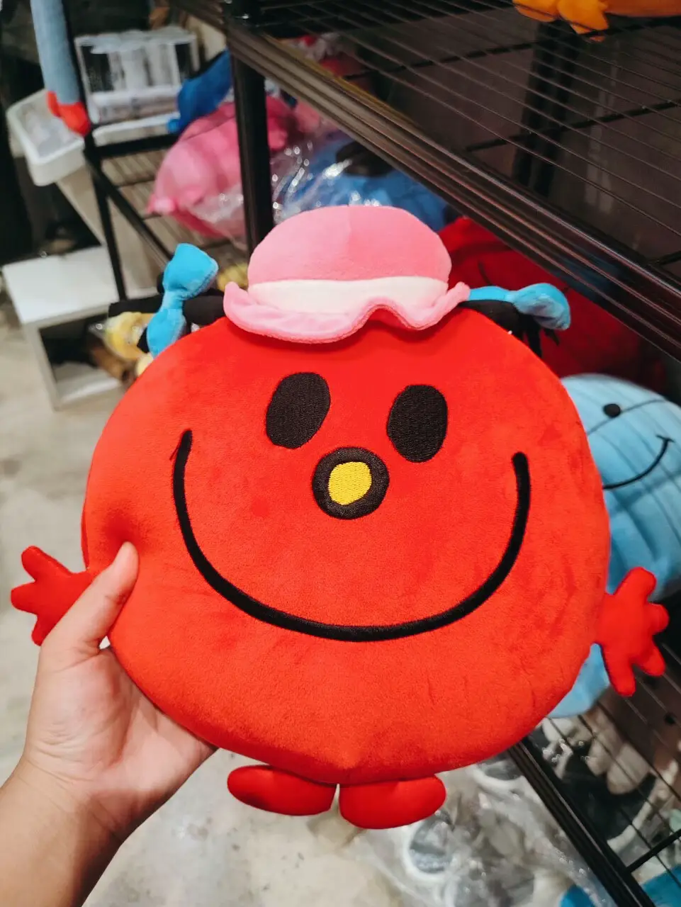 Mr.Men little miss | medium and more สามย่าน 🙂💖 | แกลเลอรีที่โพสต์โดย Jirat🍅 | Lemon8