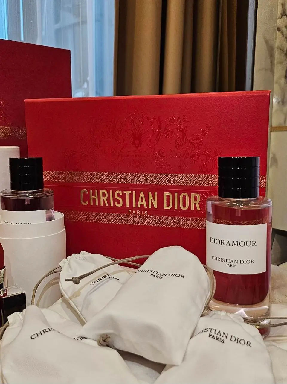 Dior collection ตรุษจีนแพ็คเกจจึ้งมากก | แกลเลอรีที่โพสต์โดย PeachyCha ...