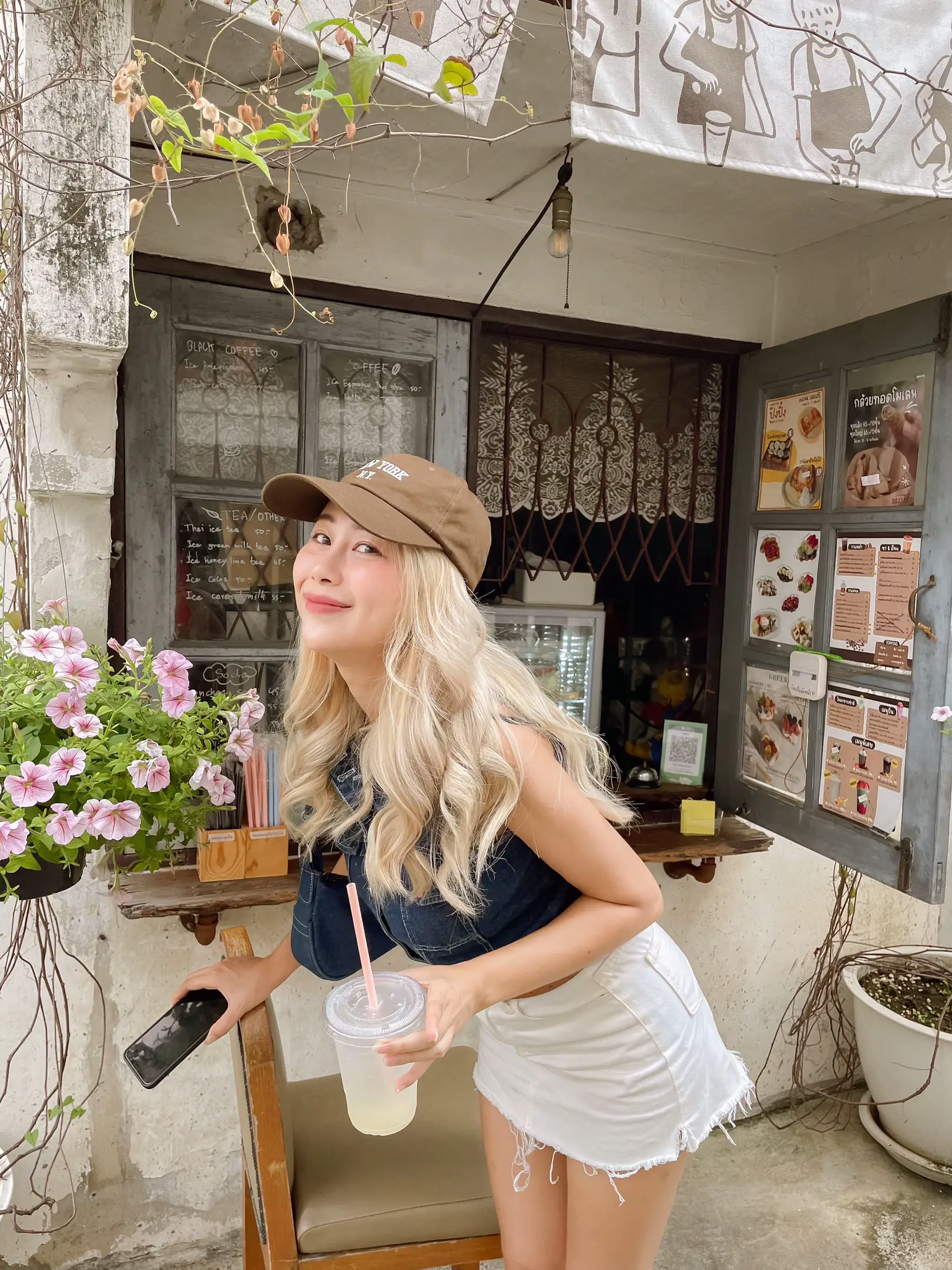 ค่าเฟ่รังสิต tiny coffee house ☕️ | แกลเลอรีที่โพสต์โดย นี่หมวยเอง | Lemon8