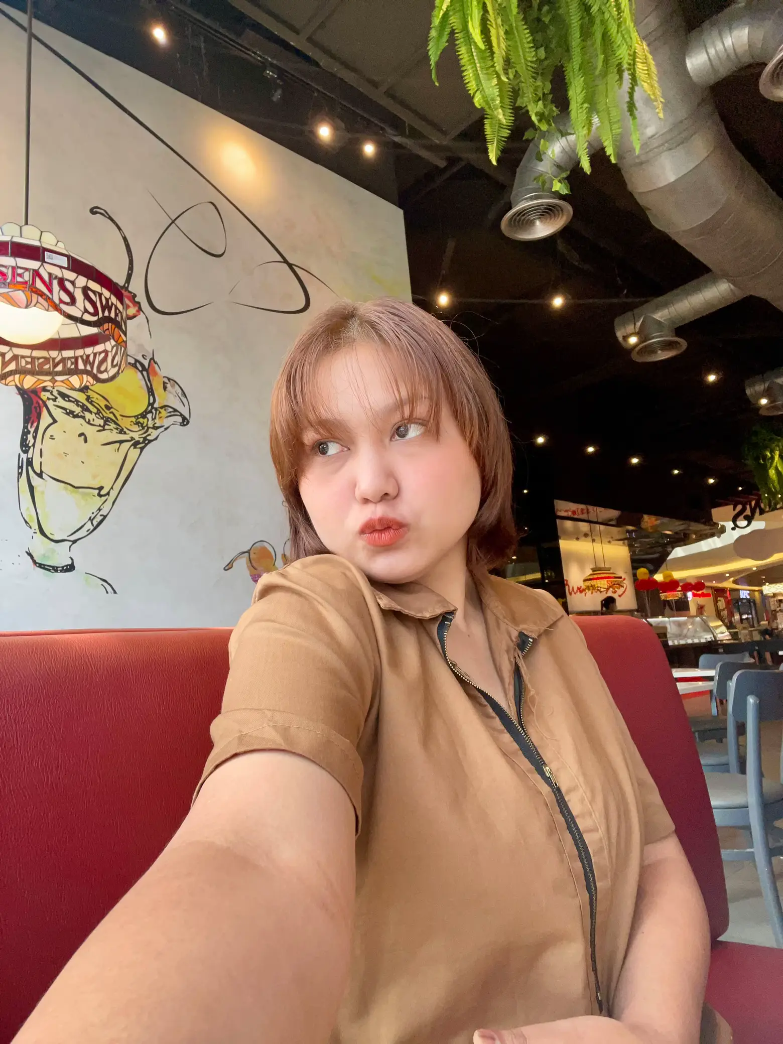 Nee cara velvet matte lip glaze ลิปแบรนด์ไทยที่ควรตำ!!! | แกลเลอรีที่โพสต์โดย Aumchanitan 💖 | Lemon8