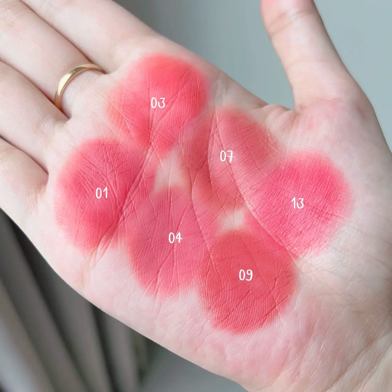 4U2 MATTE BALM LIPSTICK เนื้อนุ่ม สีสวยมากกกก สุดในรุ่น! | แกลเลอรีที่ ...