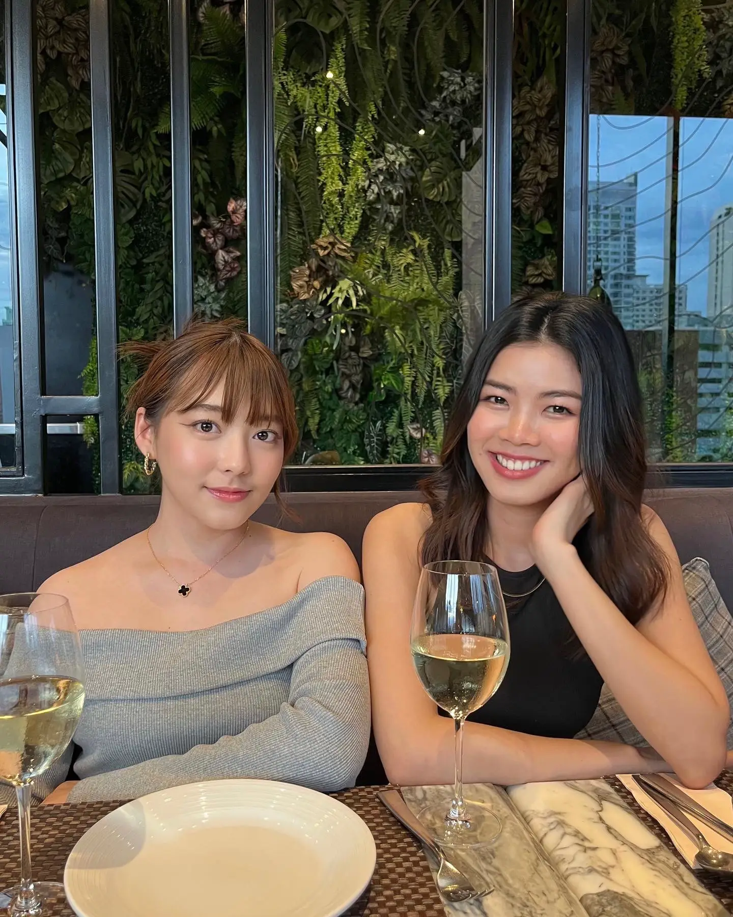 Buffet fine dining @Skyview Hotel Bangkok🍽️🥂 | แกลเลอรีที่โพสต์โดย lilaomm | Lemon8