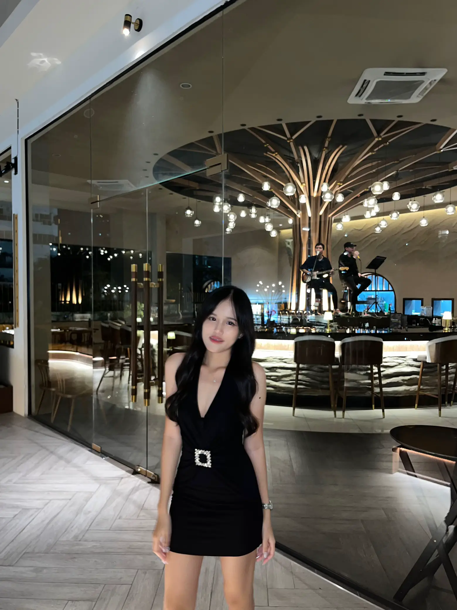 MR.FRENCH 🍾 | แกลเลอรีที่โพสต์โดย Cheetahx🧚🏻‍♀️ | Lemon8