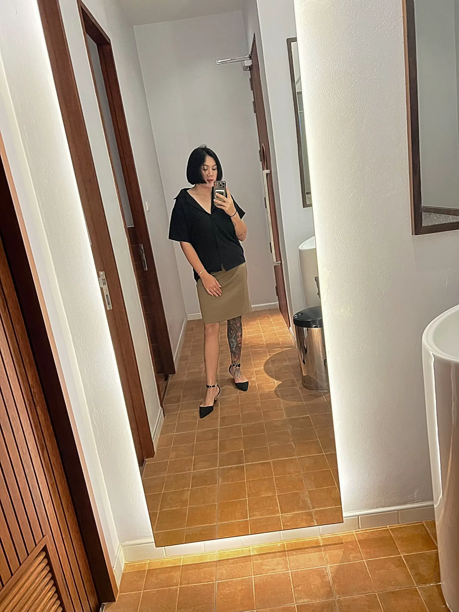 แต่ละวันปวดหัวกับการแต่งตัว | แกลเลอรีที่โพสต์โดย Pachara Patcha | Lemon8