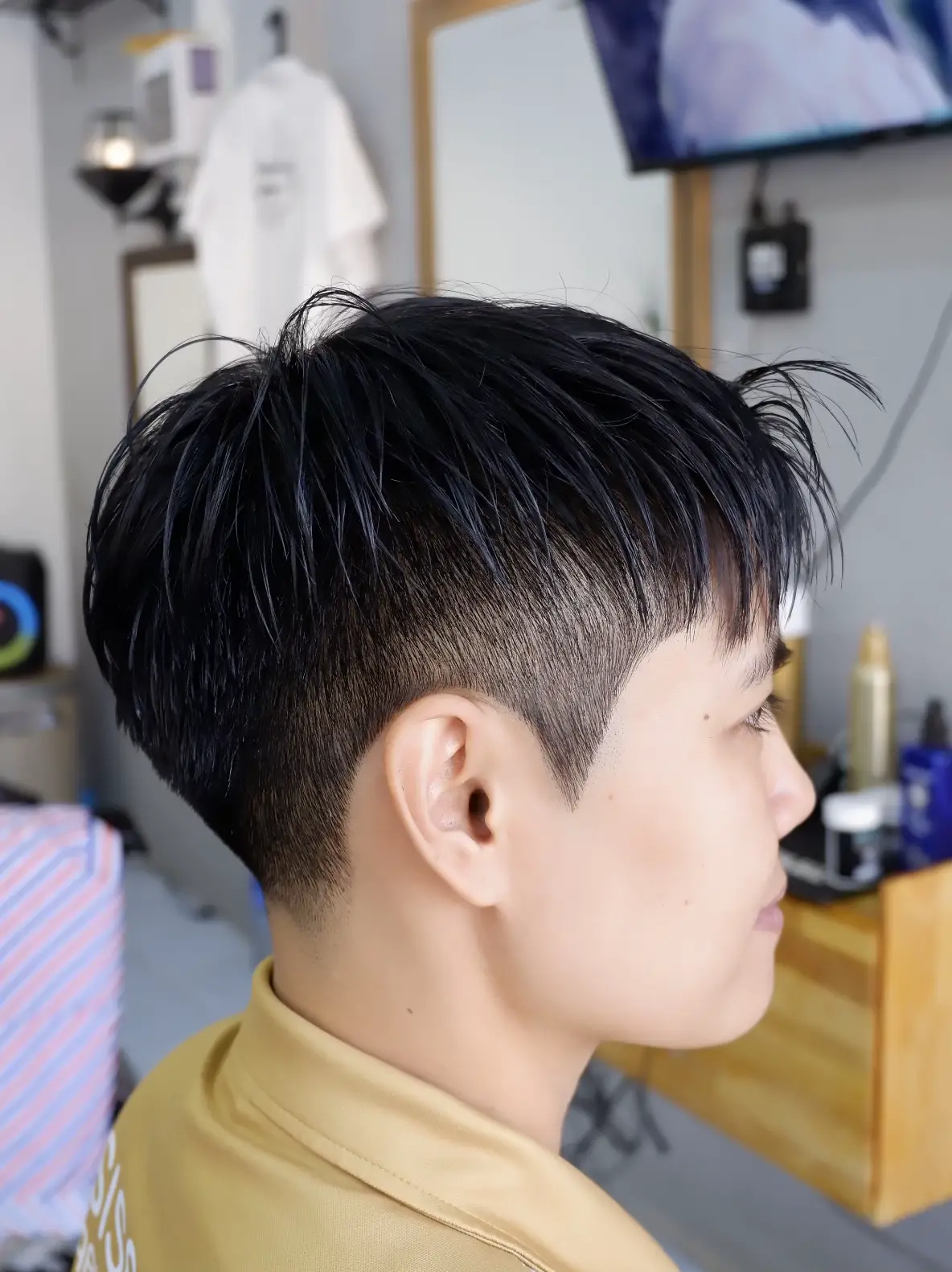 Drop cut ทรงผมสั้น สบาย | แกลเลอรีที่โพสต์โดย Zo.hair_ | Lemon8