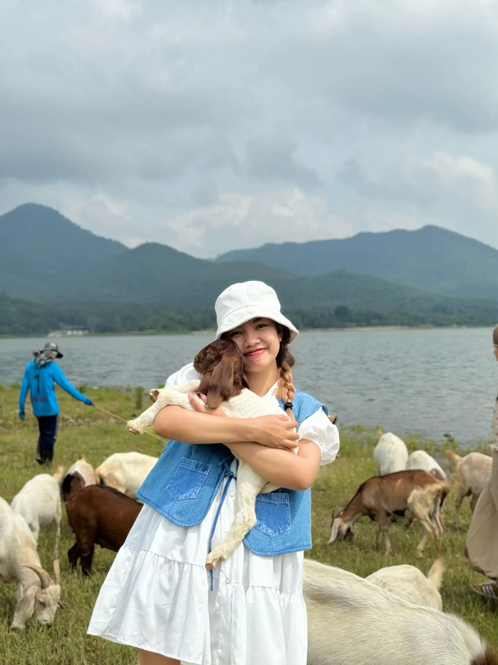 La colline Campground 2วัน1คืน จ.สุพรรณบุรี 🏔️💫 | แกลเลอรีที่โพสต์โดย Thitaree | Lemon8