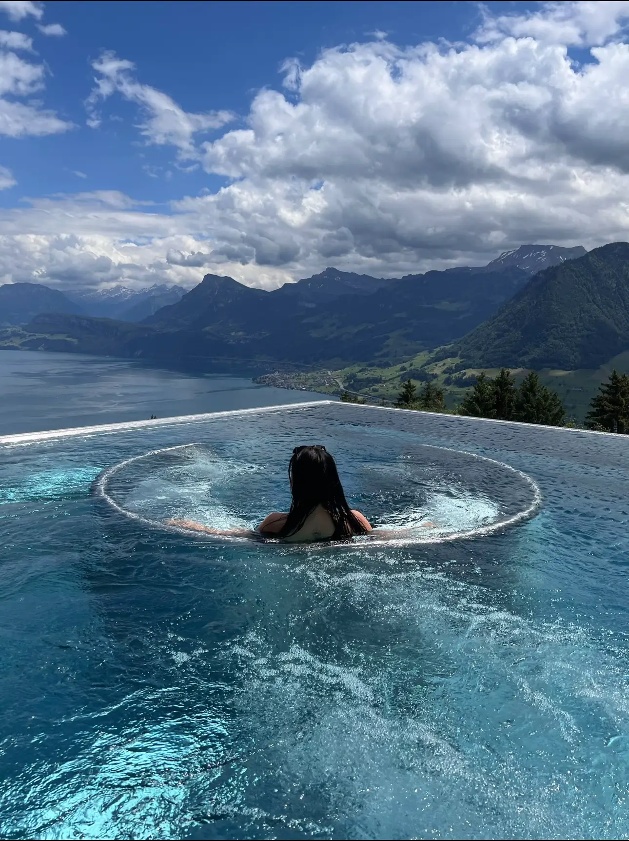 Hotel with the most INSANE view in Switzerland | Gallery posted by ...