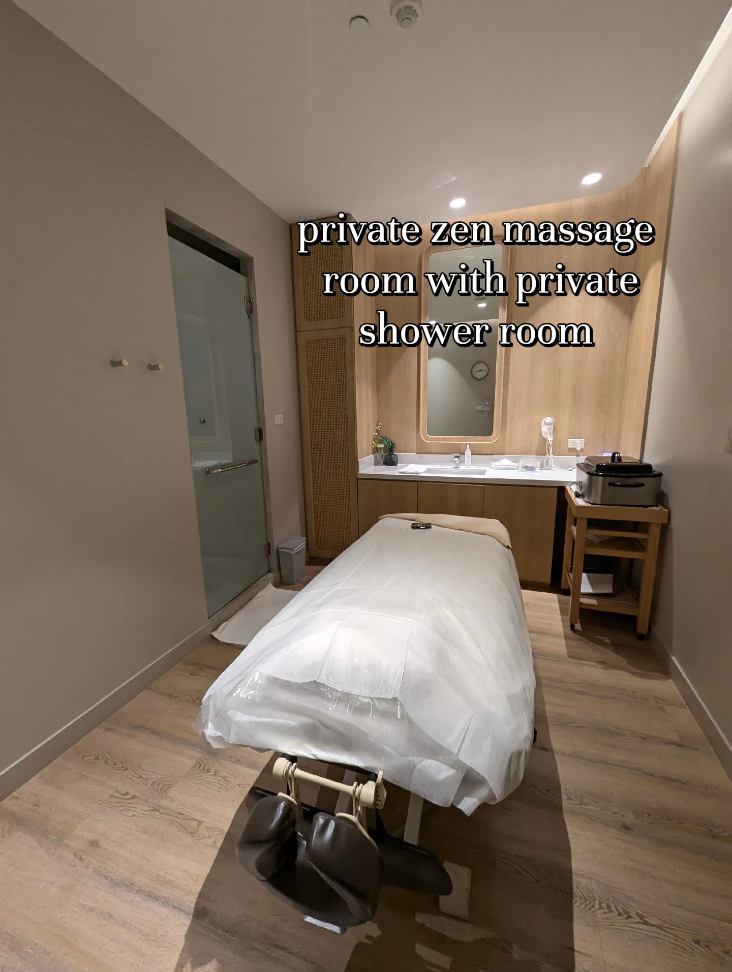 Ungatekeeping this massage spa w/ free dessert💆🏼 | Gallery posted by mari | Lemon8