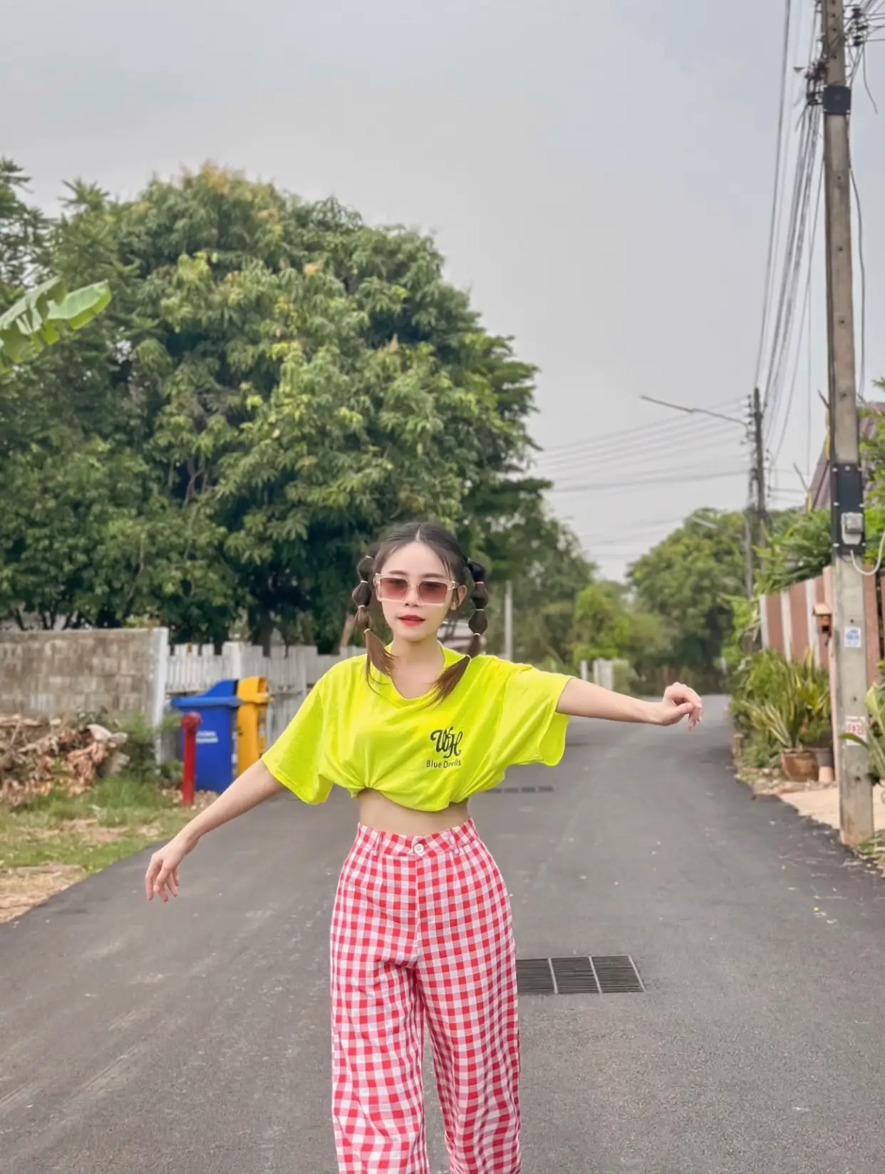 HOT🔥แฟชั่นหน้าร้อน (ต้อนรับสงกรานต์)💦 | แกลเลอรีที่โพสต์โดย mini_cooper🌷 | Lemon8