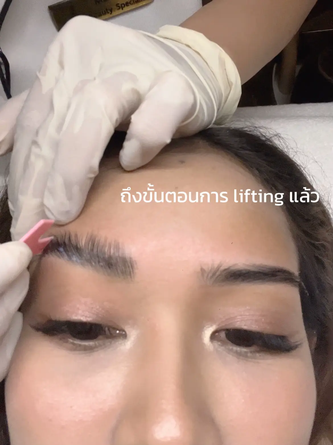 Beautiful eyebrow tips, overgrown eyebrows. | Gallery posted by Gybper ...