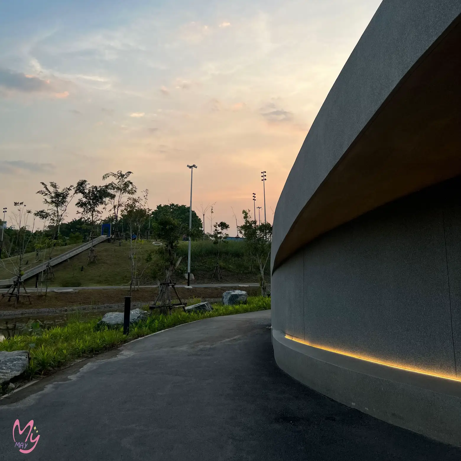 ที่ไม่ลับ สวนจากภูผาสู่มหานที 🌳🍃🕶 | แกลเลอรีที่โพสต์โดย mymay | Lemon8