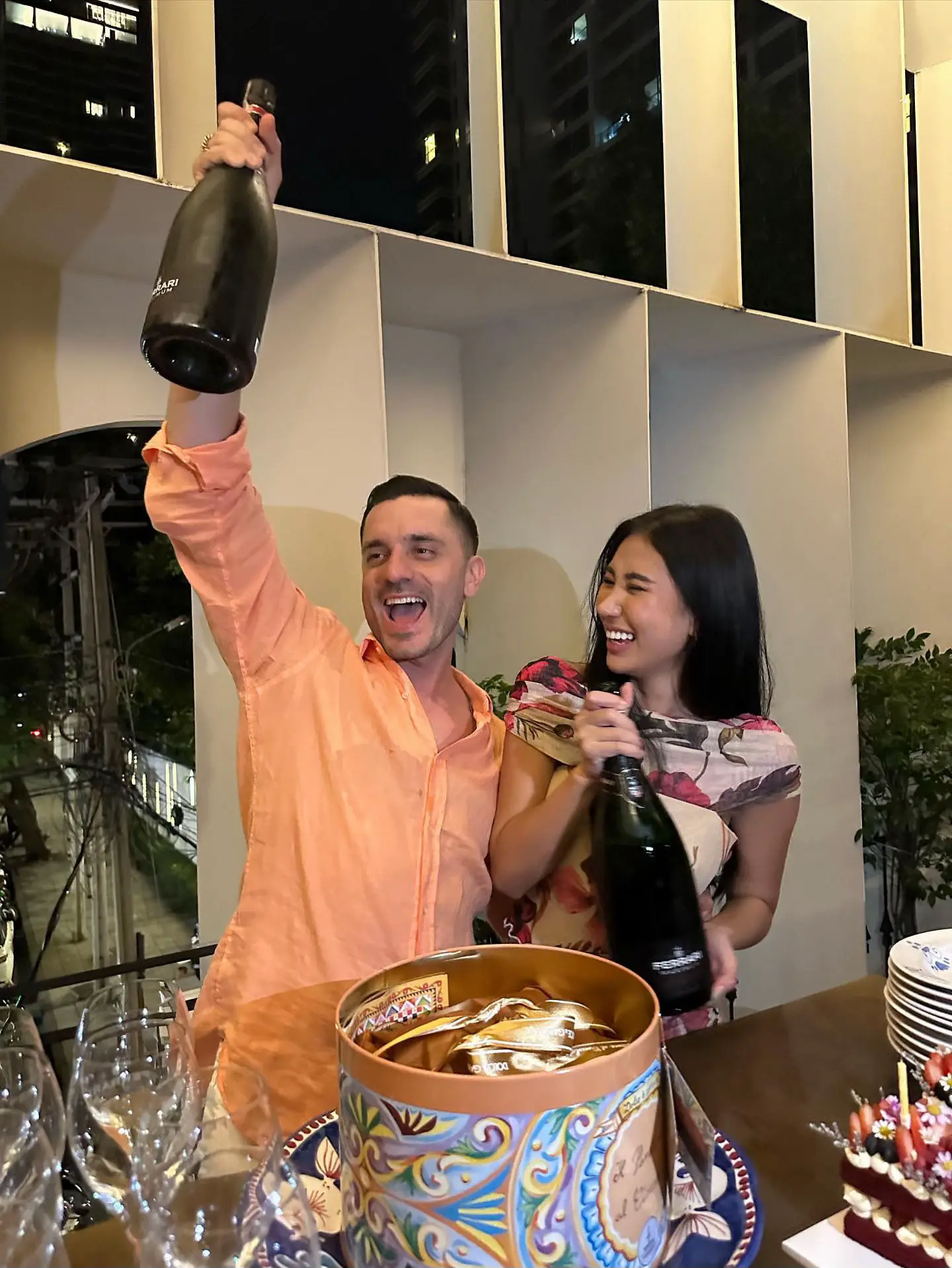 ครบฝรั่งมันเป็นยังไง ? | แกลเลอรีที่โพสต์โดย Wei Knt | Lemon8