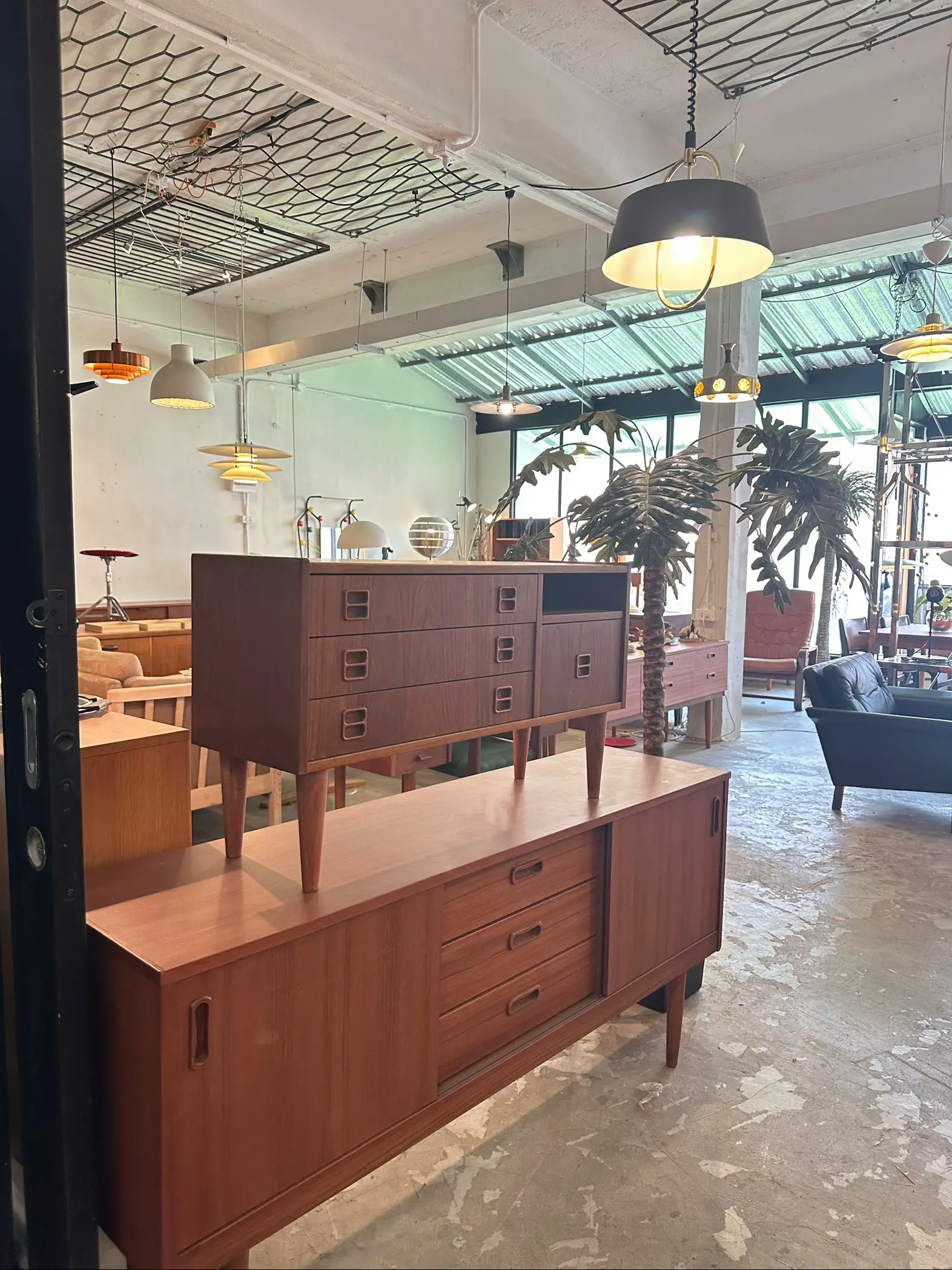 Papaya studio โกดังเฟอร์นิเจอร์ ย่านสุขาภิบาล 5 | แกลเลอรีที่โพสต์โดย ...