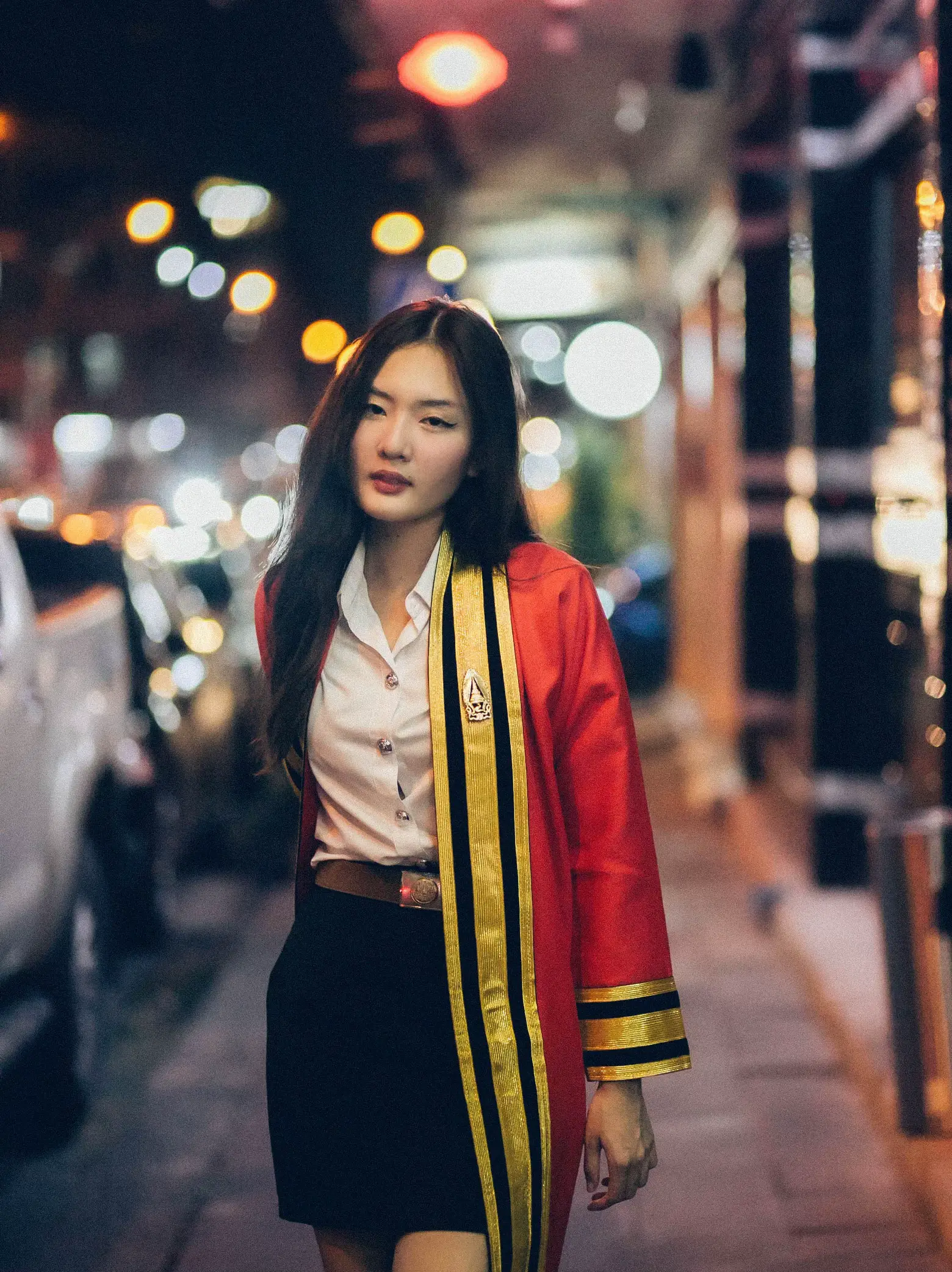 ถ่ายชุดครุยนอกรอบ | แกลเลอรีที่โพสต์โดย Grace | Lemon8