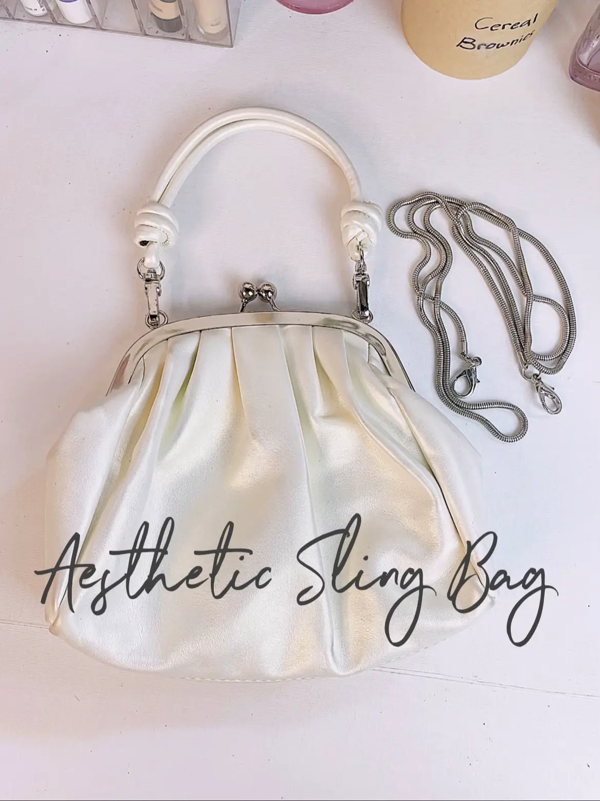 Pretty White Bag 🤍 | Video dipublikasikan oleh EV | Lemon8