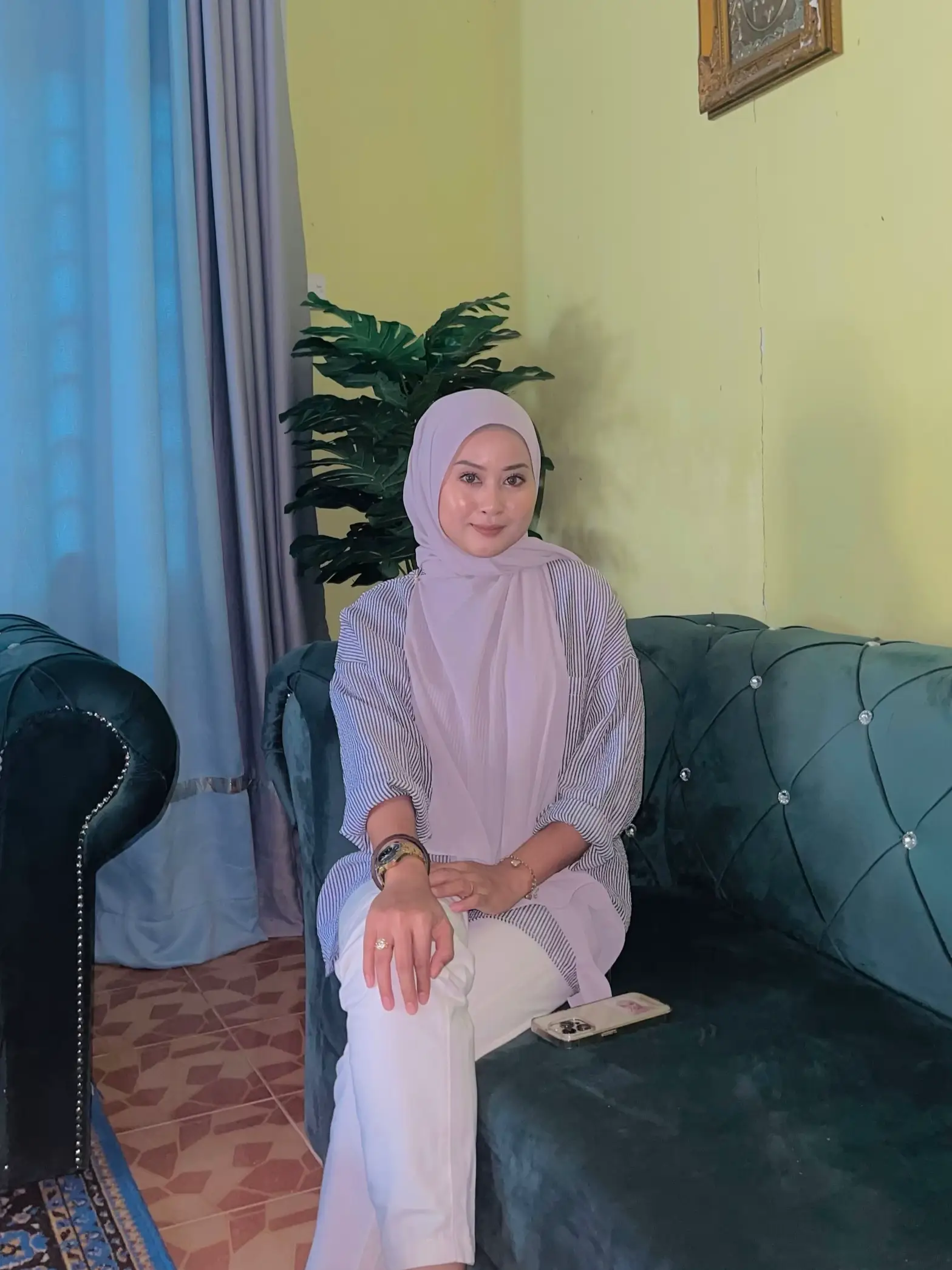 Grey 🤍 | Galeri disiarkan oleh nrainsyahismadi | Lemon8