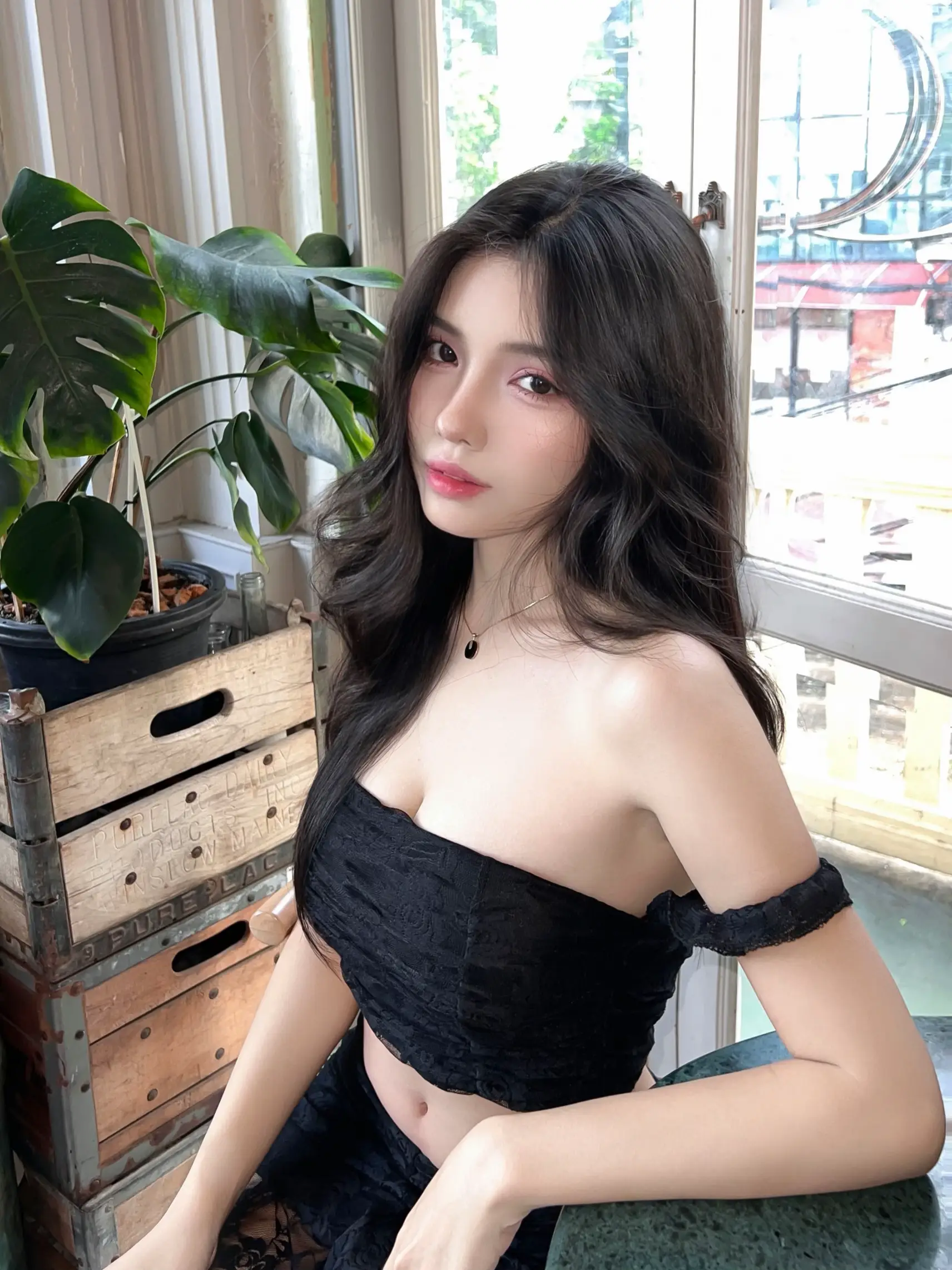 💋OOTD แต่งลุค พส.เวียดนามเก๋ๆ ไปคาเฟ่จึ้งๆ 🖤 | แกลเลอรีที่โพสต์โดย Cherry ʚAngelɞ | Lemon8