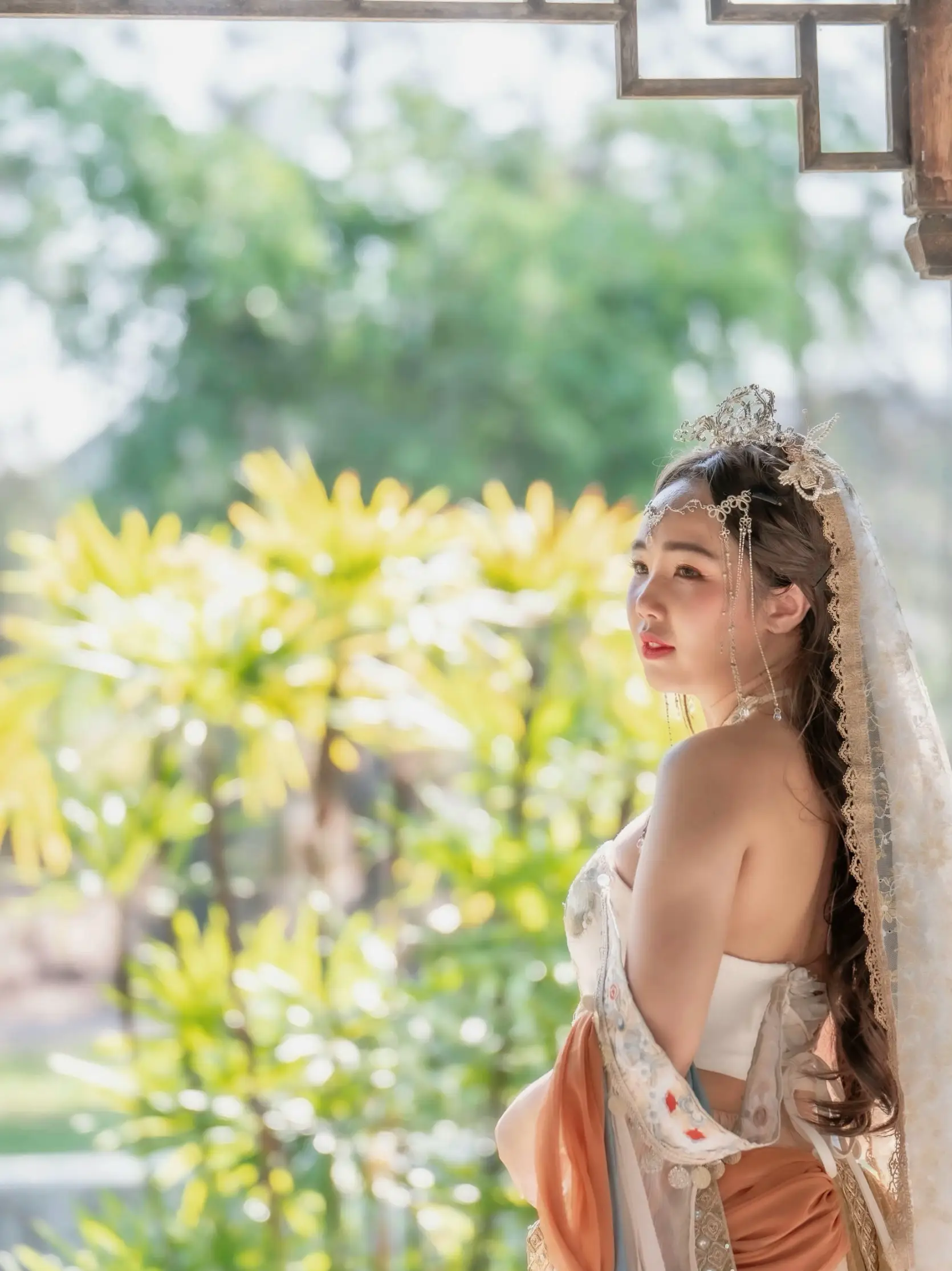 เช่าชุดจีนโบราณ💗🧧 | แกลเลอรีที่โพสต์โดย Jennyh_jjr | Lemon8