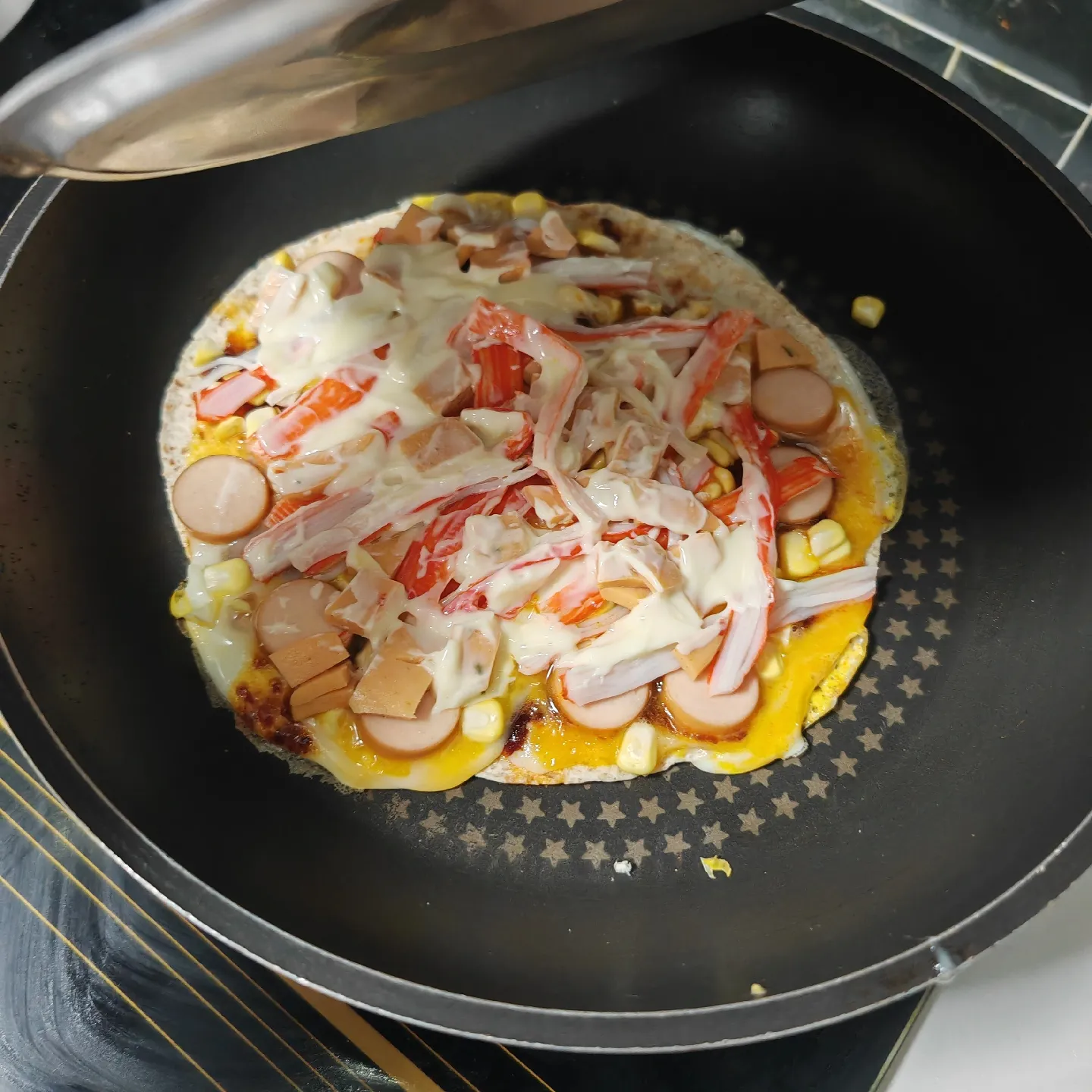 พิซซ่าง่าย ๆ ใคร ๆ ก็ทำได้ | แกลเลอรีที่โพสต์โดย CHOMPOO Roseapp | Lemon8