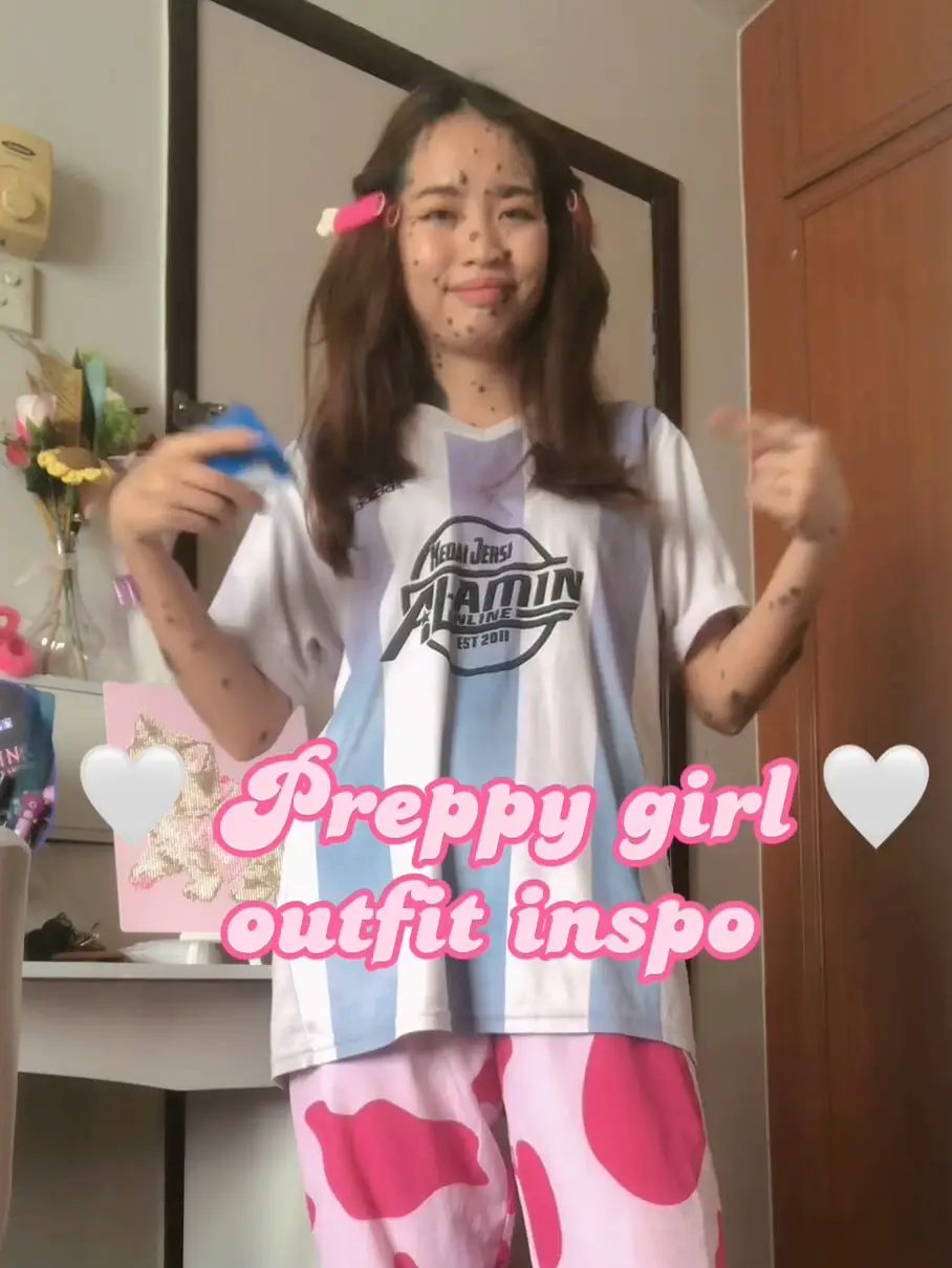 Preppy outfit inspo💗 💅🏻👛 | Video diterbitkan oleh Evita Delmundo | Lemon8