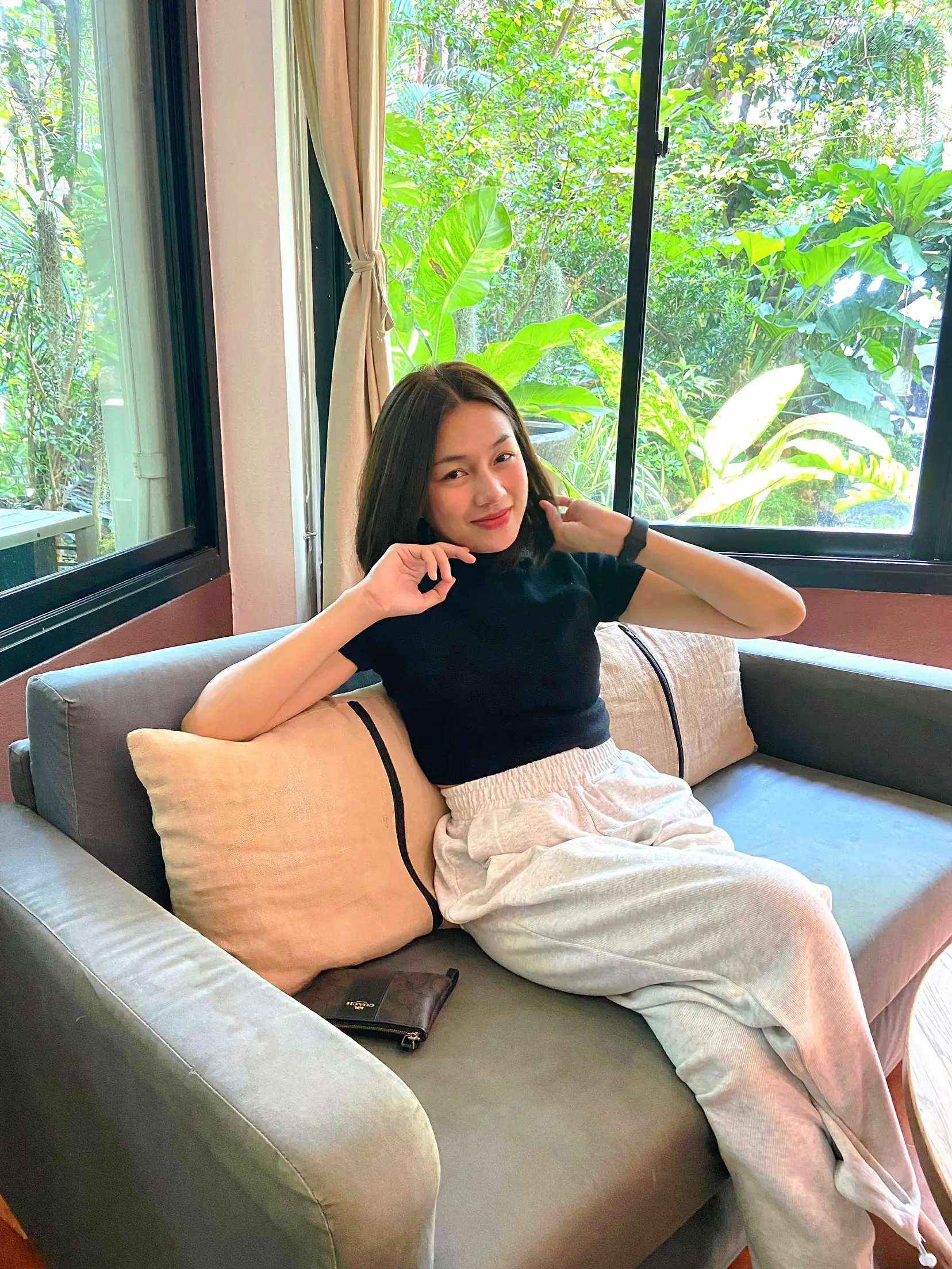 #คูณคาเฟ่ #แต่งตัวสบายๆ กางเกง | แกลเลอรีที่โพสต์โดย Bam Bam | Lemon8