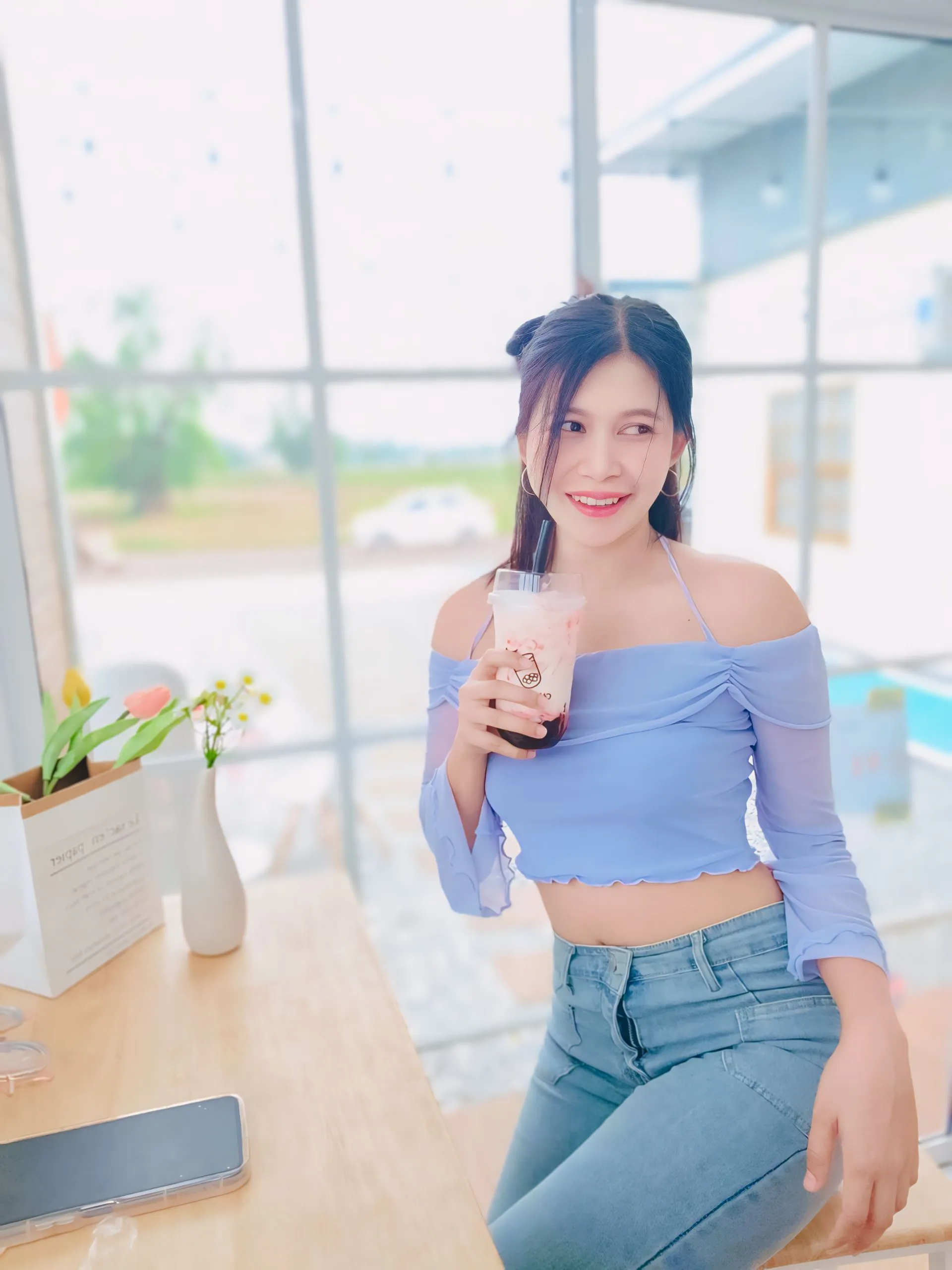 รวมท่าโพสต์ คาเฟ่ ฉบับตัวแม่ตัวมัม💜🌷 | แกลเลอรีที่โพสต์โดย Rainbow Davin🌈 | Lemon8