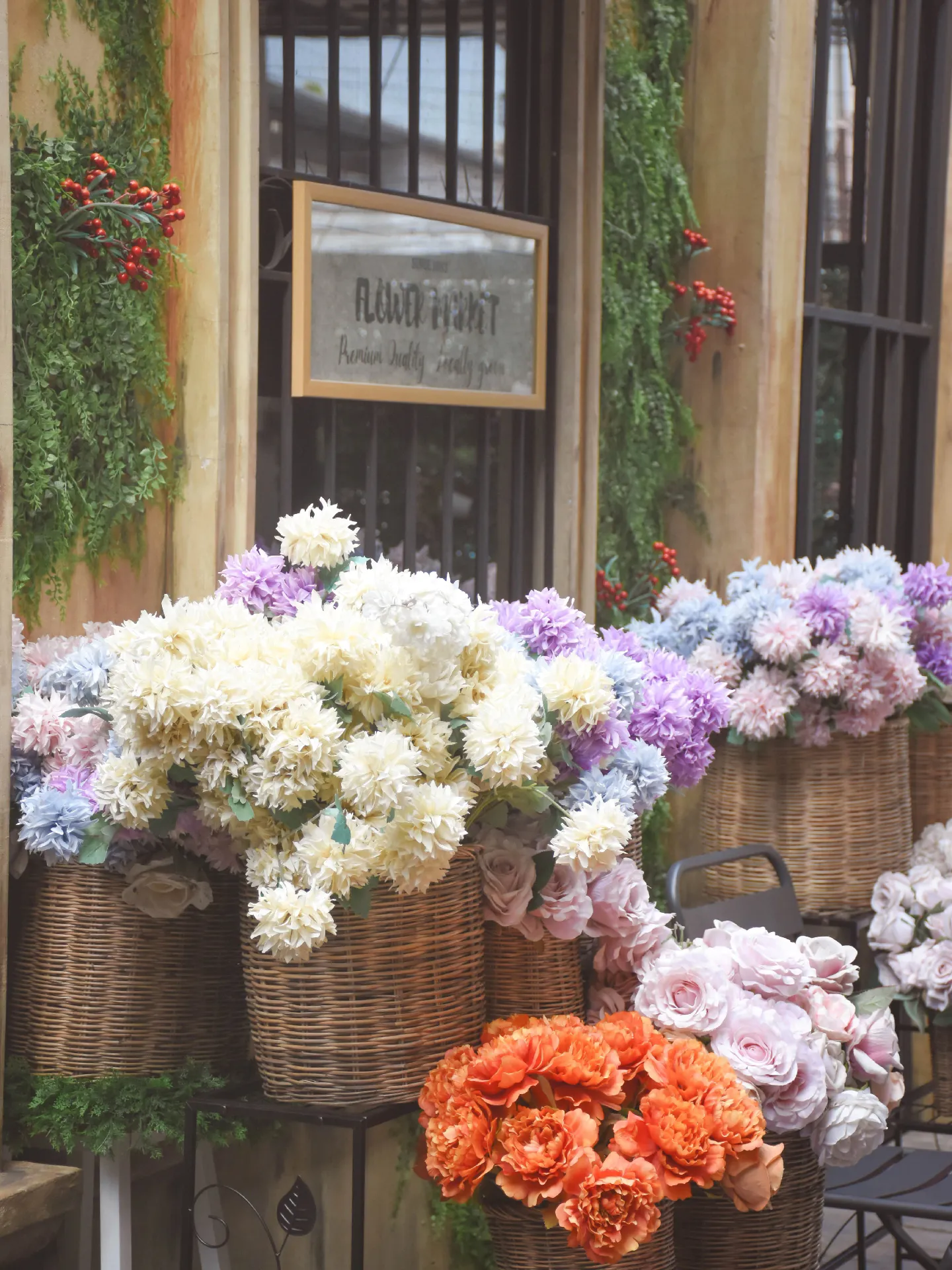 🪻คาเฟ่ดอกไม้สุดฮิตใจกลางเมืองขอนแก่น🌹 ฟีลยุโรป 🥞🧋 | แกลเลอรีที่โพสต์โดย thita.p__98 | Lemon8