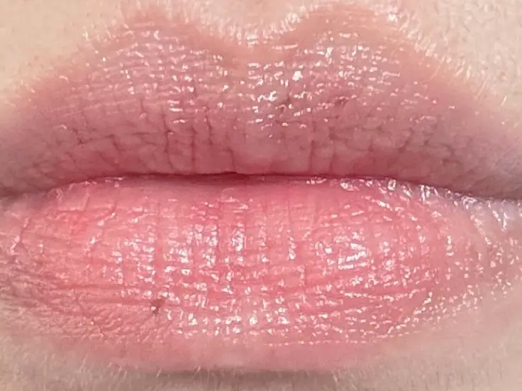 หน้าหนาวผิวแห้ง แตก ปากแห้ง ต้องลอง !!! 💖 | แกลเลอรีที่โพสต์โดย Ploycobra | Lemon8