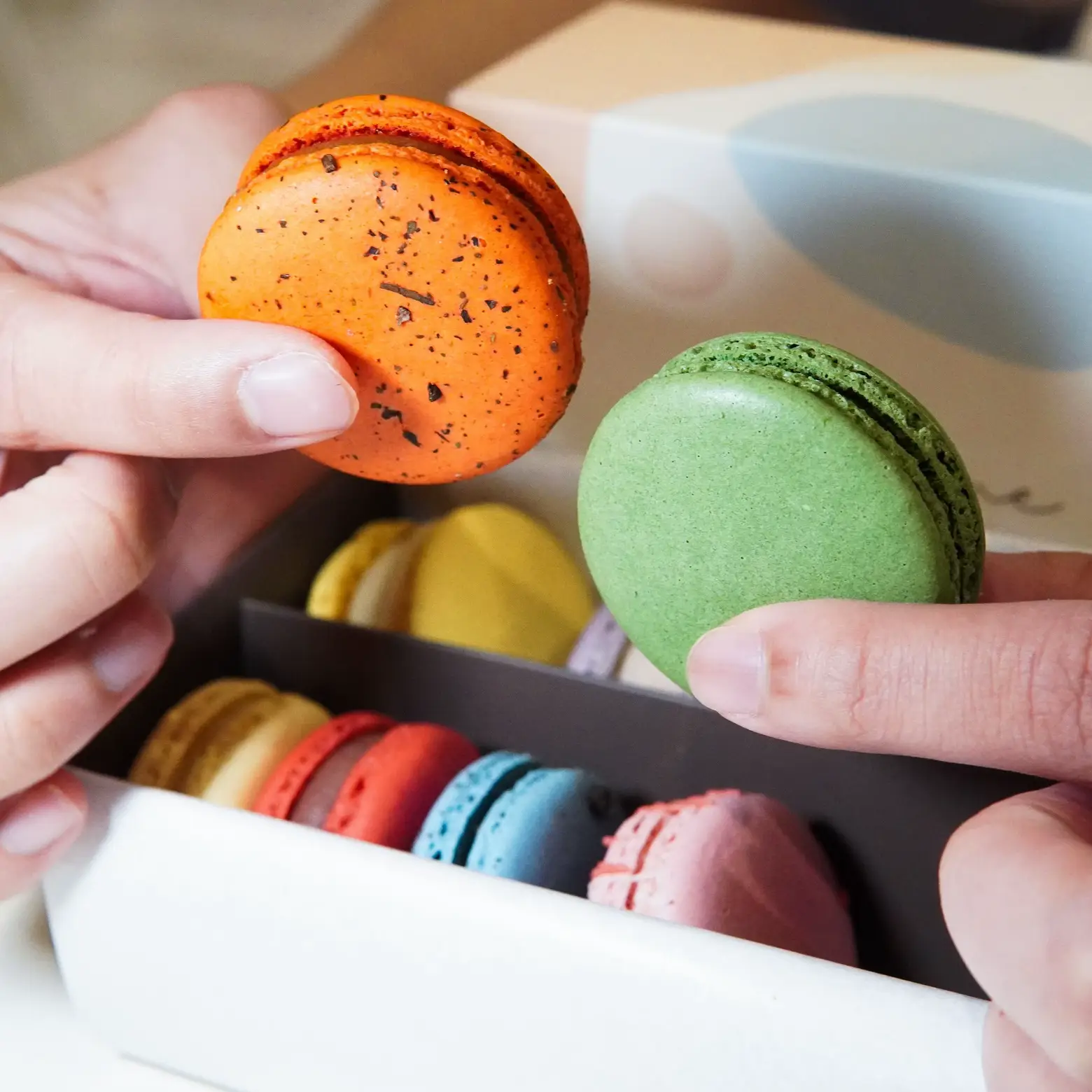 La lune macaron มาการองเจ้าดัง Packaging น่ารัก 💓😍🧁 | แกลเลอรีที่โพสต์ ...