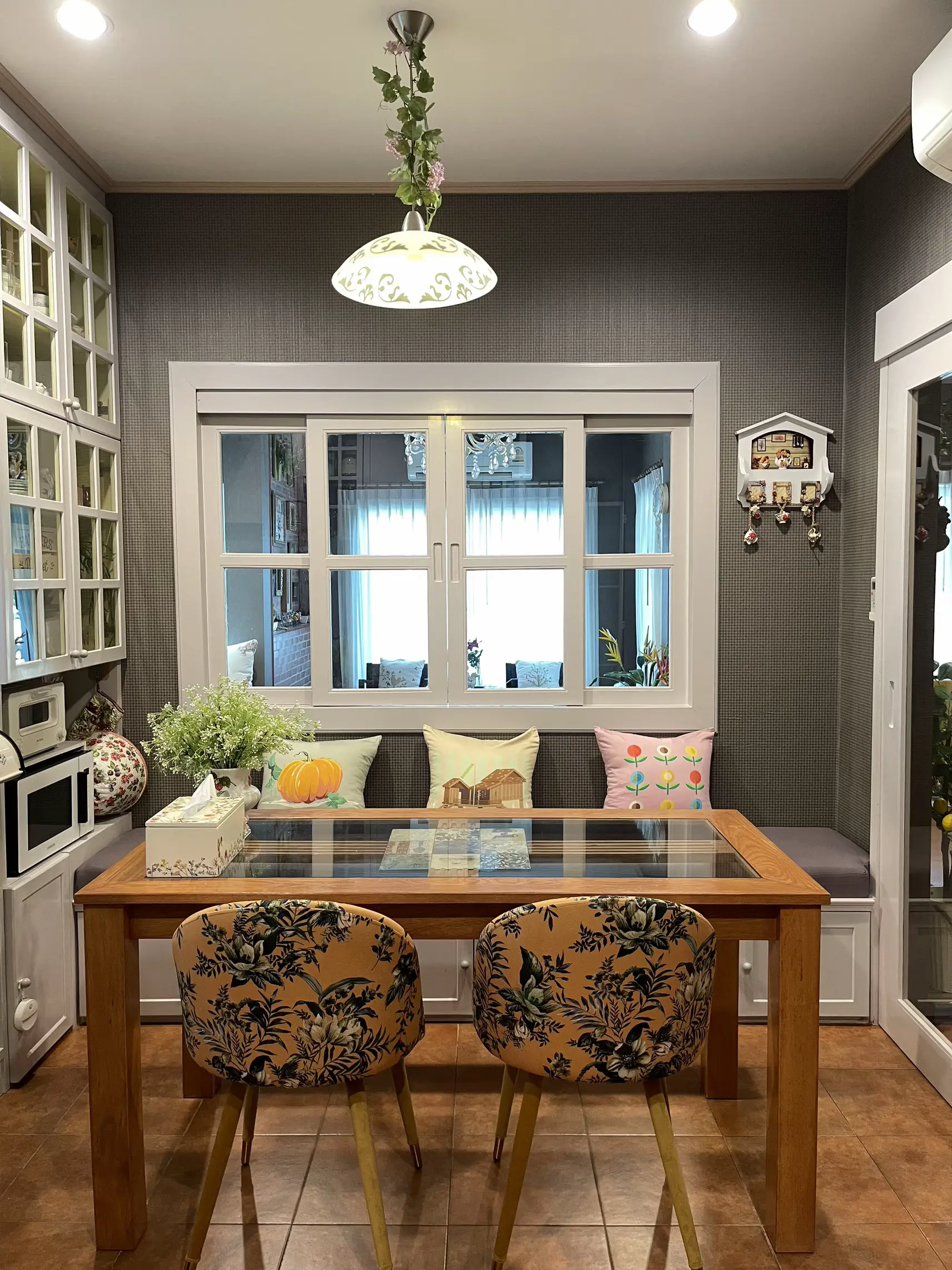 โซนกินข้าว เล็กแต่เยอะ | แกลเลอรีที่โพสต์โดย Tarn | Lemon8