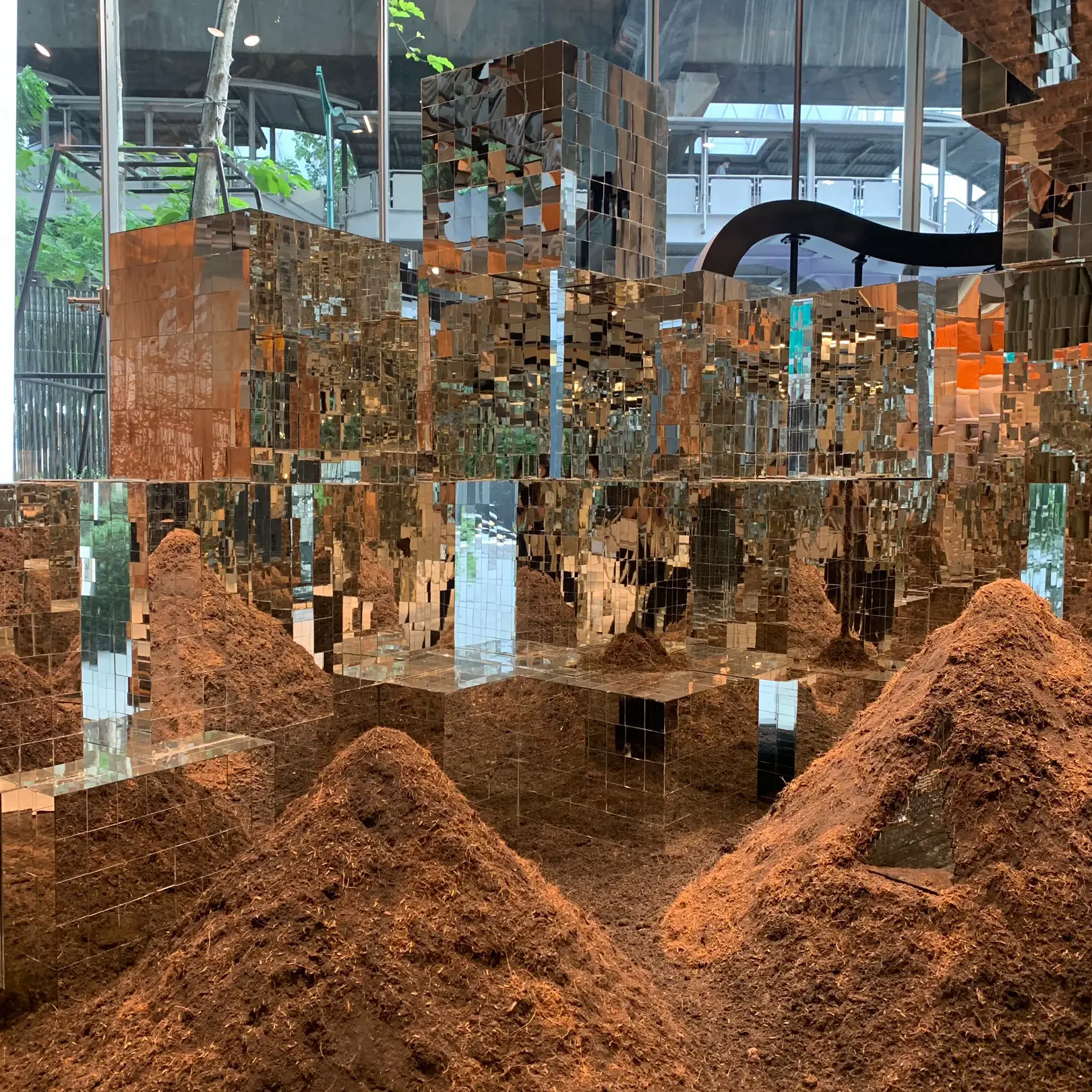 LIMINAL SPACE at noble PLAY | แกลเลอรีที่โพสต์โดย bj ੯‧̀͡u\ | Lemon8