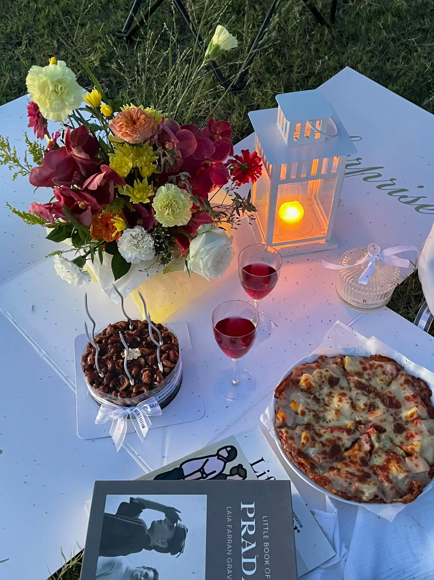 Good vibes with a birthday | แกลเลอรีที่โพสต์โดย Nirut H. | Lemon8