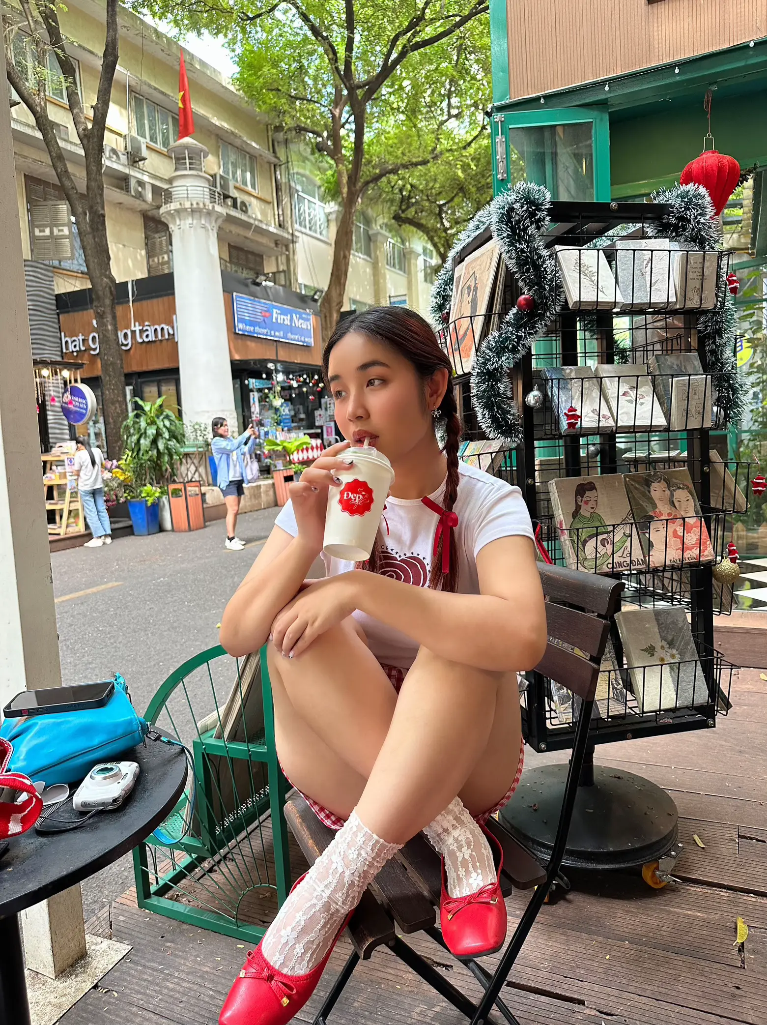 Book Street Ho Chi Minh 🇻🇳 | แกลเลอรีที่โพสต์โดย Pprincesnita | Lemon8