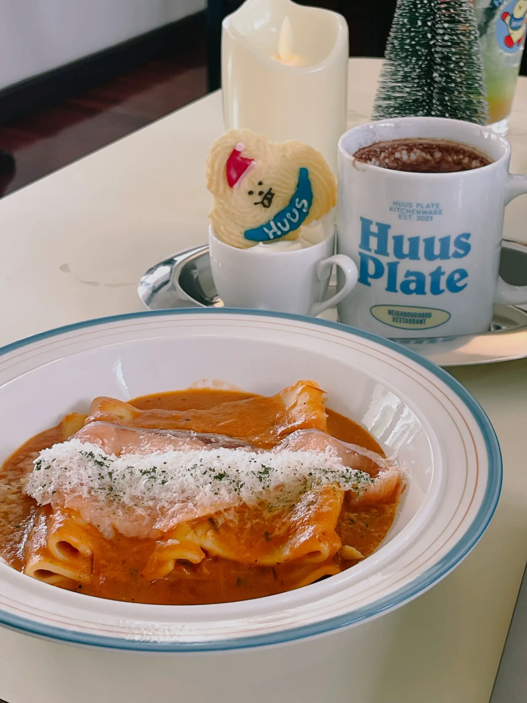 Huus Plate @Sukhumvit 60 ในธีมคริสต์มาส 🎄🍒 | แกลเลอรีที่โพสต์โดย Dewy 🧸 ...