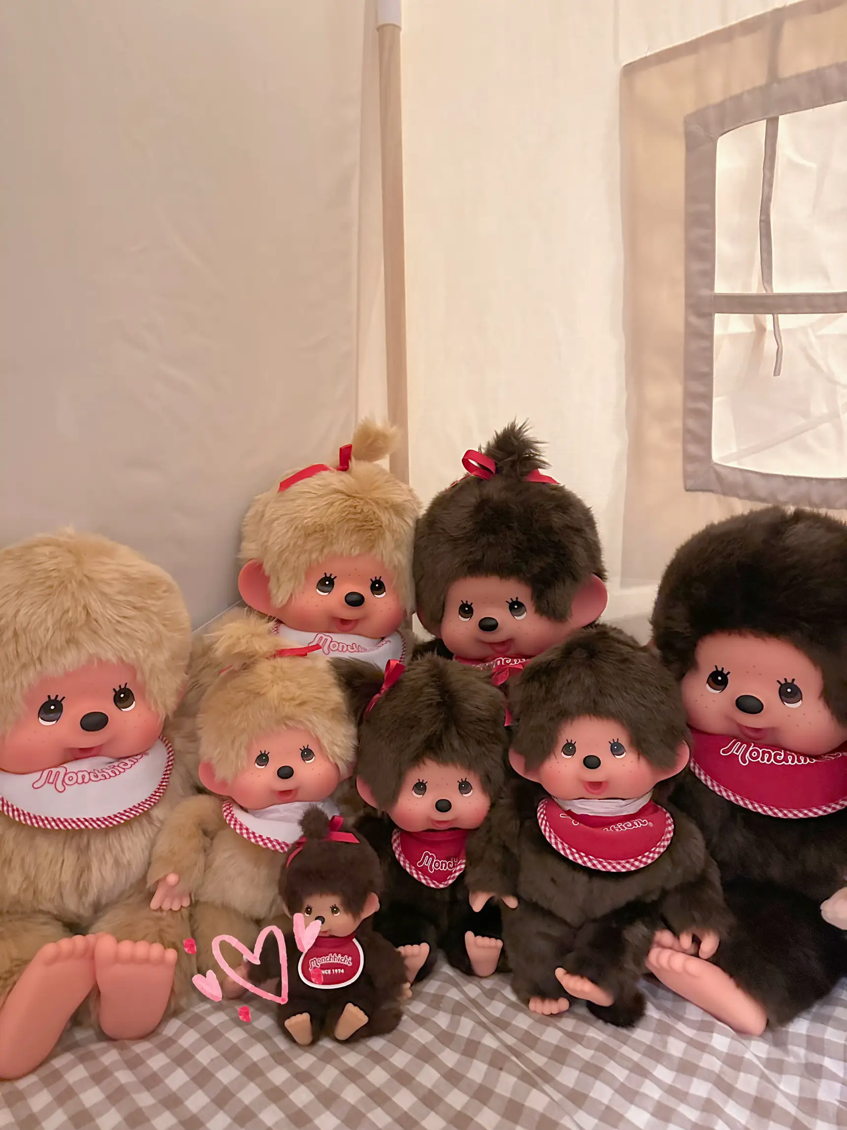 #Monchichi มุมโปรด ไอเดียถ่ายรูป ความน่ารักละลายไปเลย🤎🙊 | แกลเลอรีที่ ...